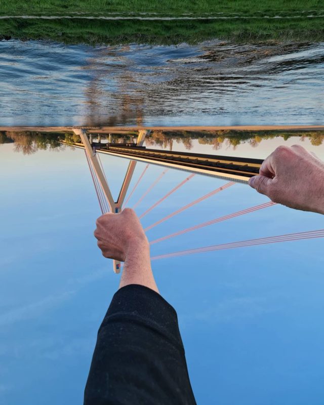 20 Playful Photography Compositions Made Using Forced Perspective ...