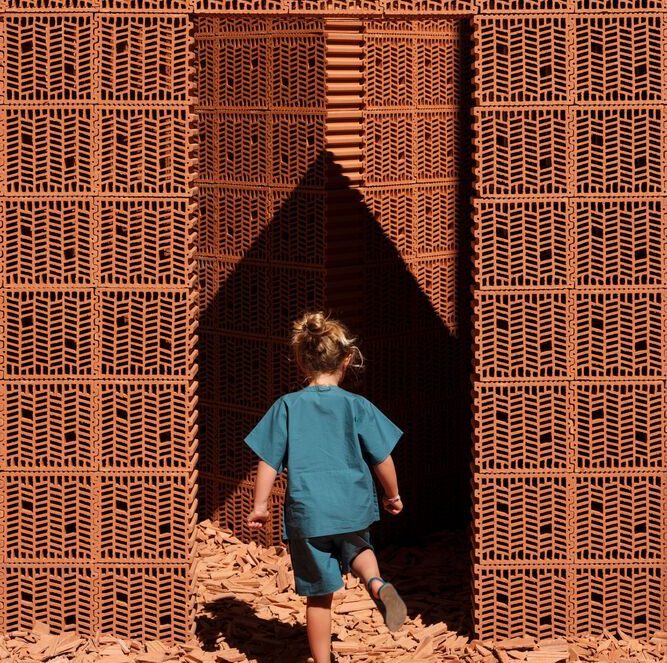 Attractive Temporary Brick Pavilion Explores Domestic Architecture