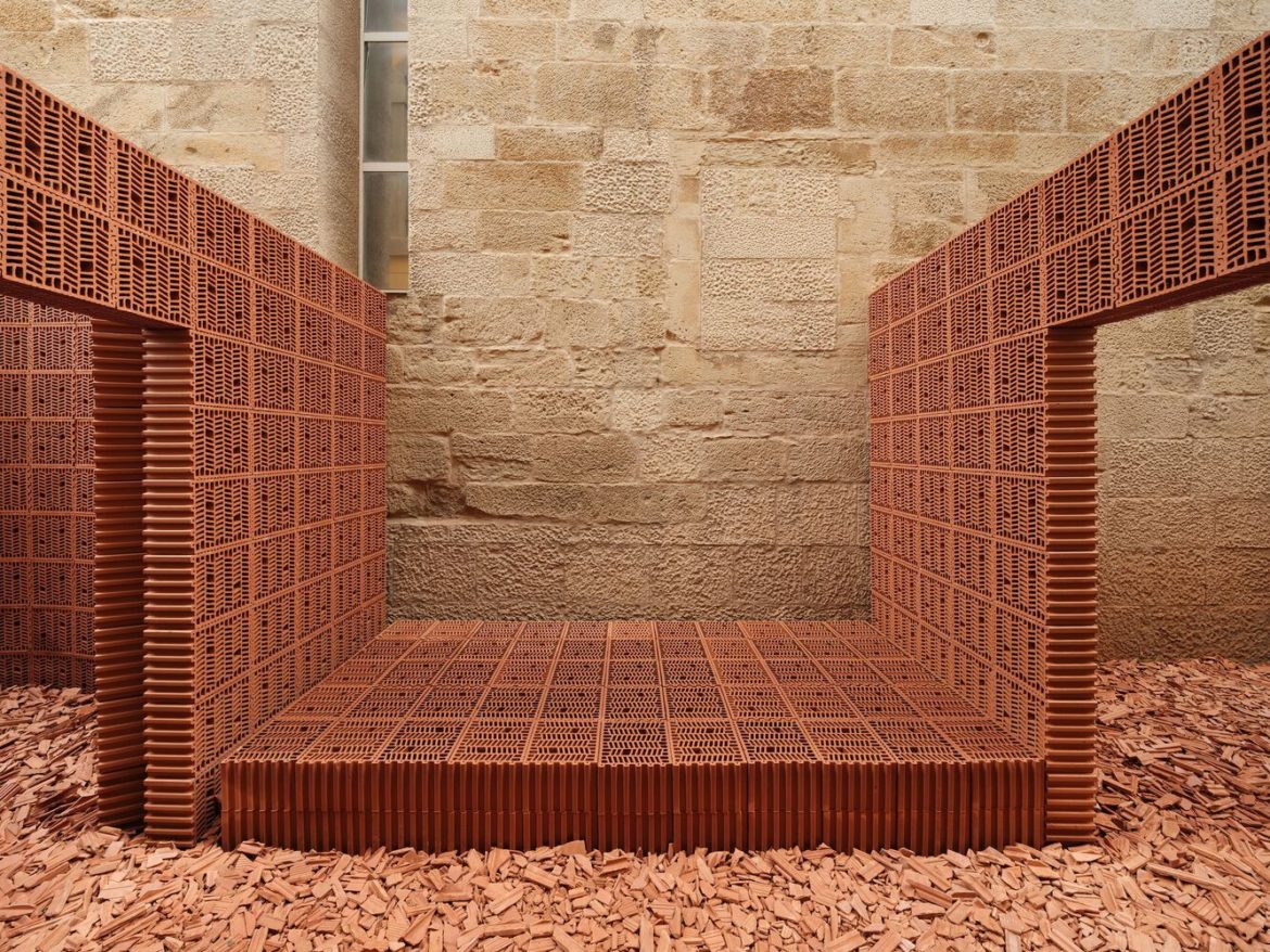 Attractive Temporary Brick Pavilion Explores Domestic Architecture