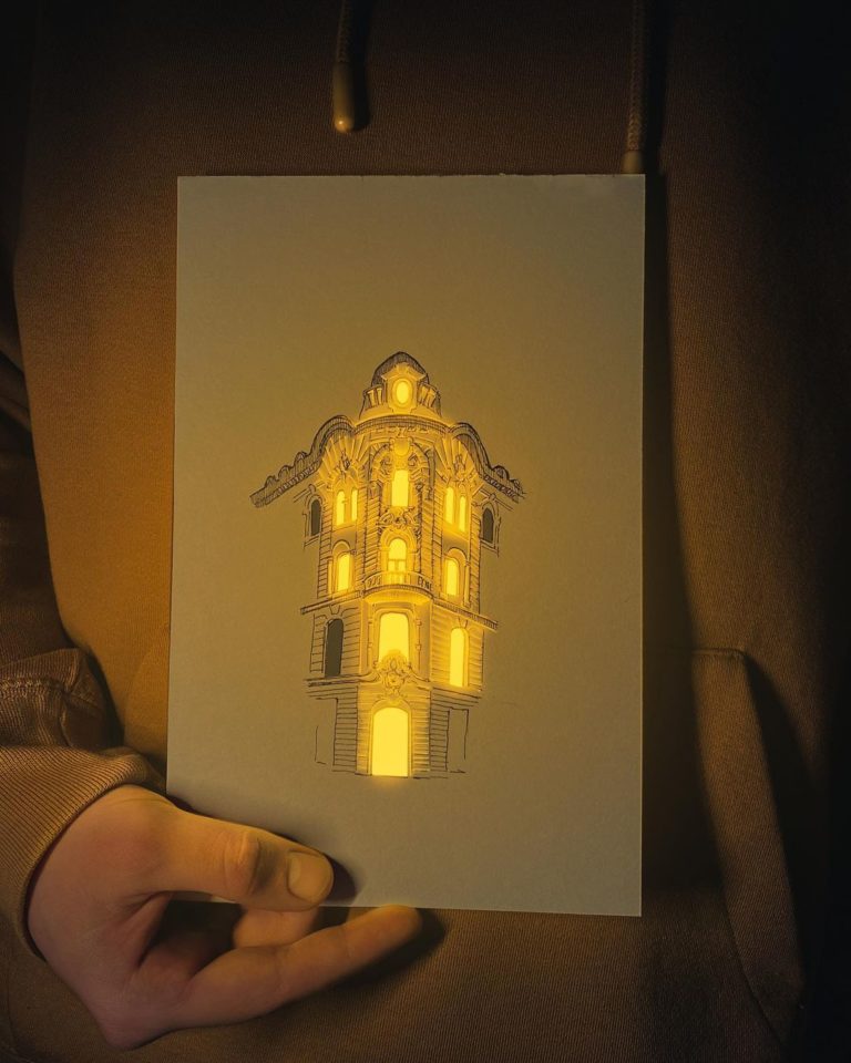 Glowing Ink Drawings? Artist's Secret Revealed!