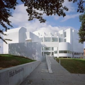 On His Birthday:10 of Richard Meiers' Impressive Buildings