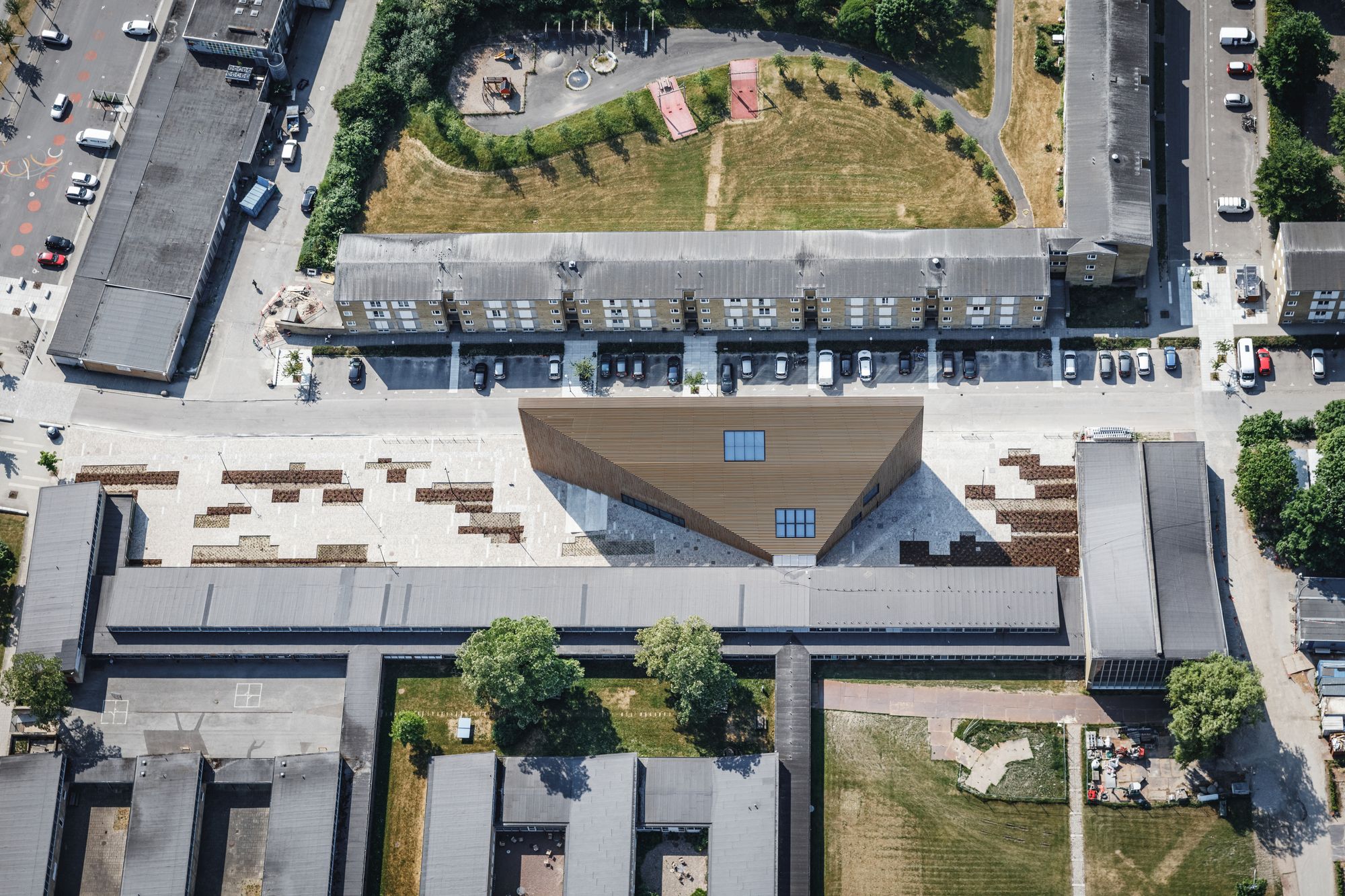 Tingbjerg Library and Culture House | COBE - Arch2O.com