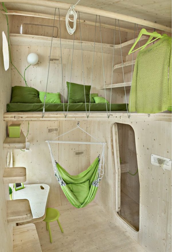 Living in a Box: 15 of the Smallest Houses in the World - Arch2O.com