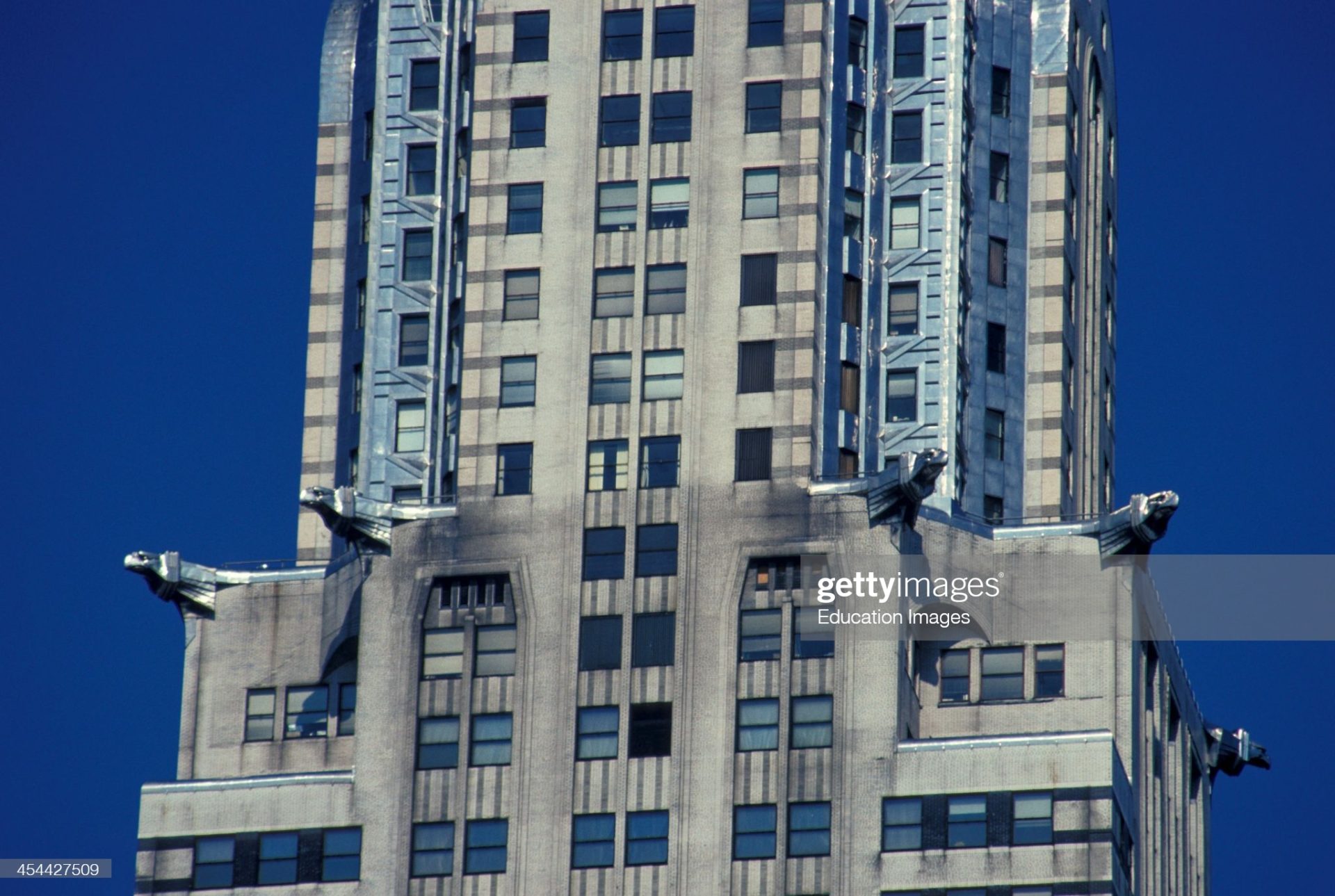 Why the Empire State Building is an Art Deco Masterpiece?