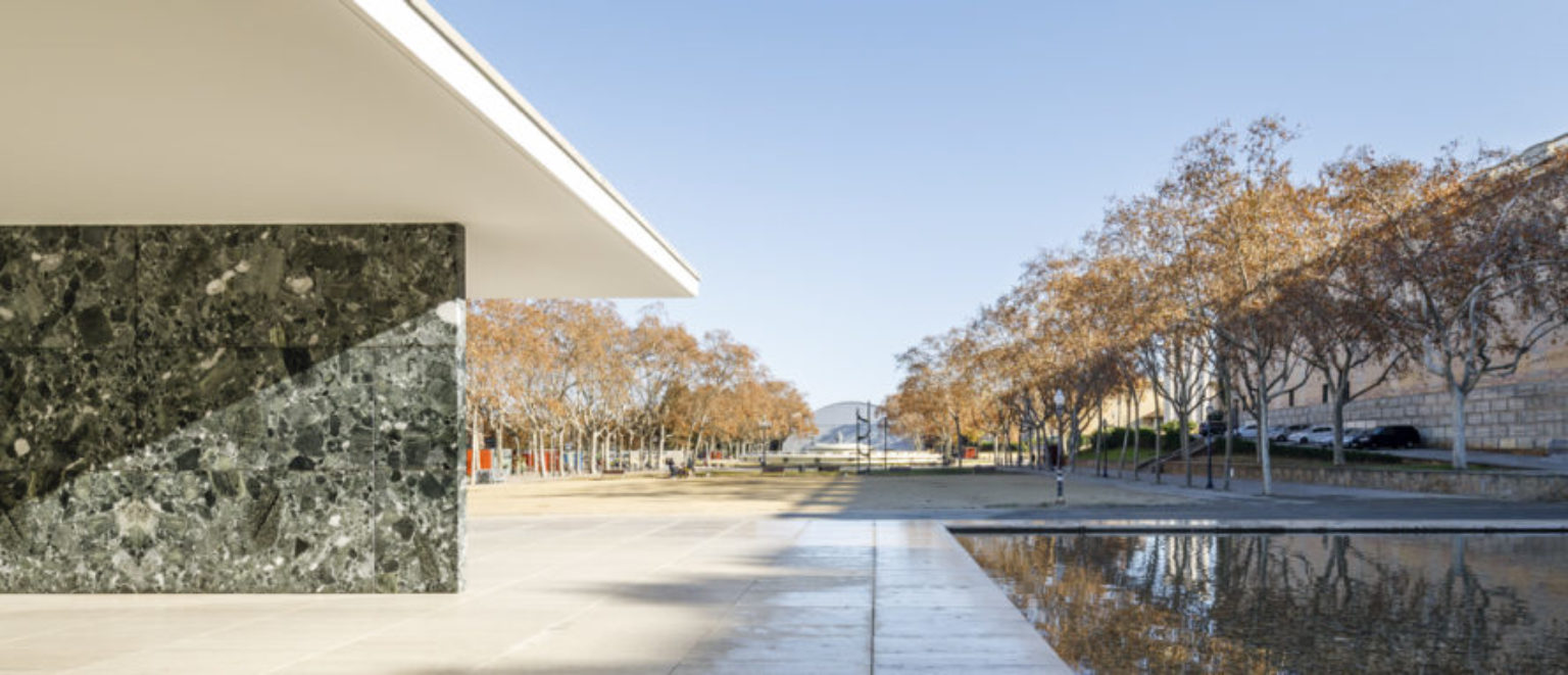 10 of the Most Iconic Buildings of Modern Architecture