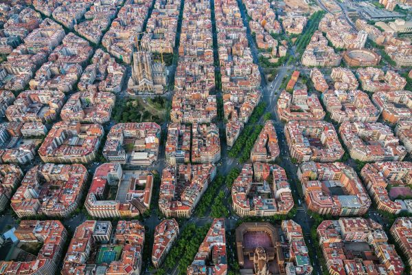 The A-Z Guide to Barcelona's Architecture and Mind-Blowing Structures ...