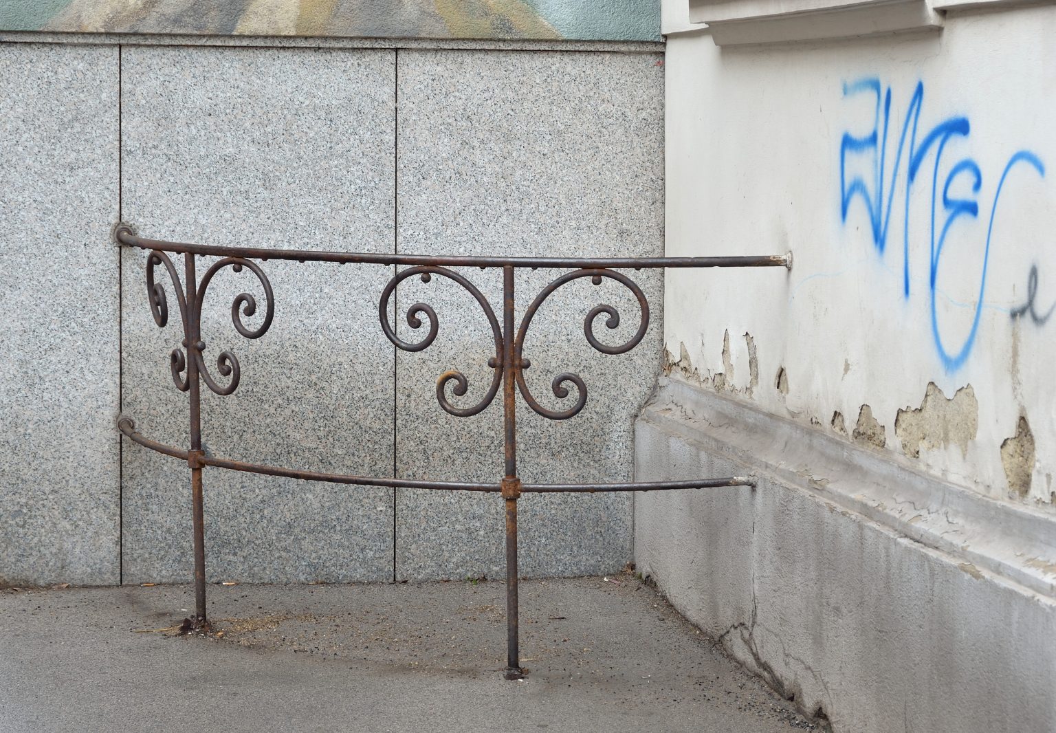 10 of the Most Inhumane Hostile Architecture Examples - Arch2O.com