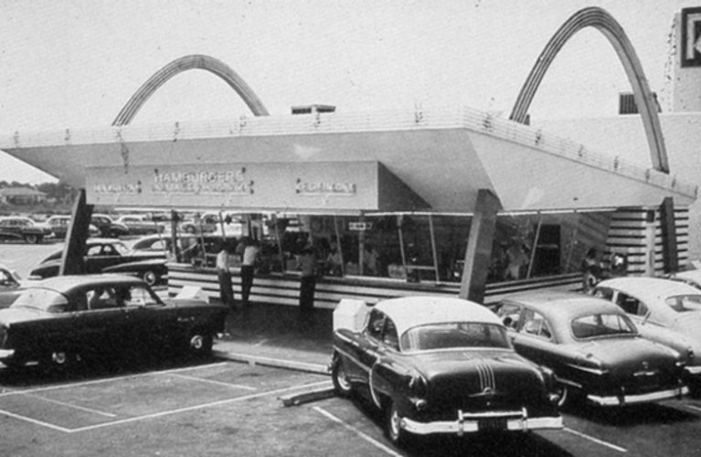 A Deep Dive Into Googie Style: 7 Recognizable Googie Buildings in Los ...