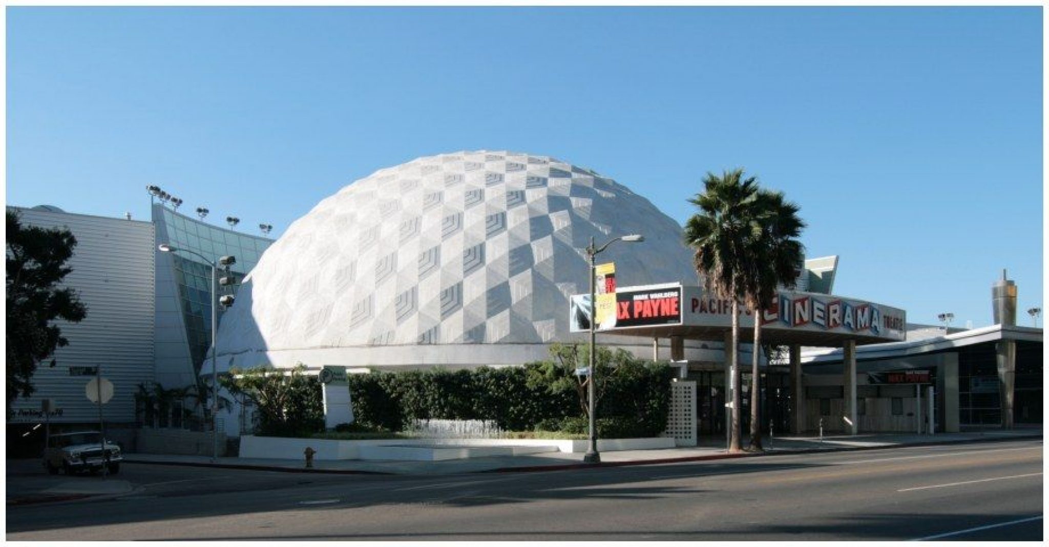 A Deep Dive Into Googie Style: 7 Recognizable Googie Buildings in Los ...