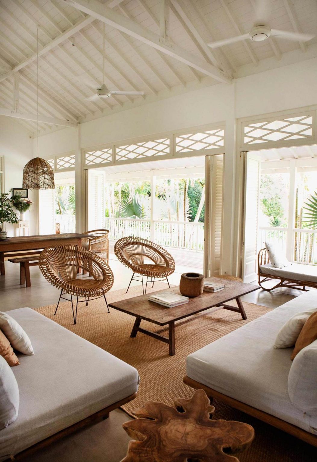 20 of the Finest Open Living Room Designs to Inspire Your Next Remodel ...