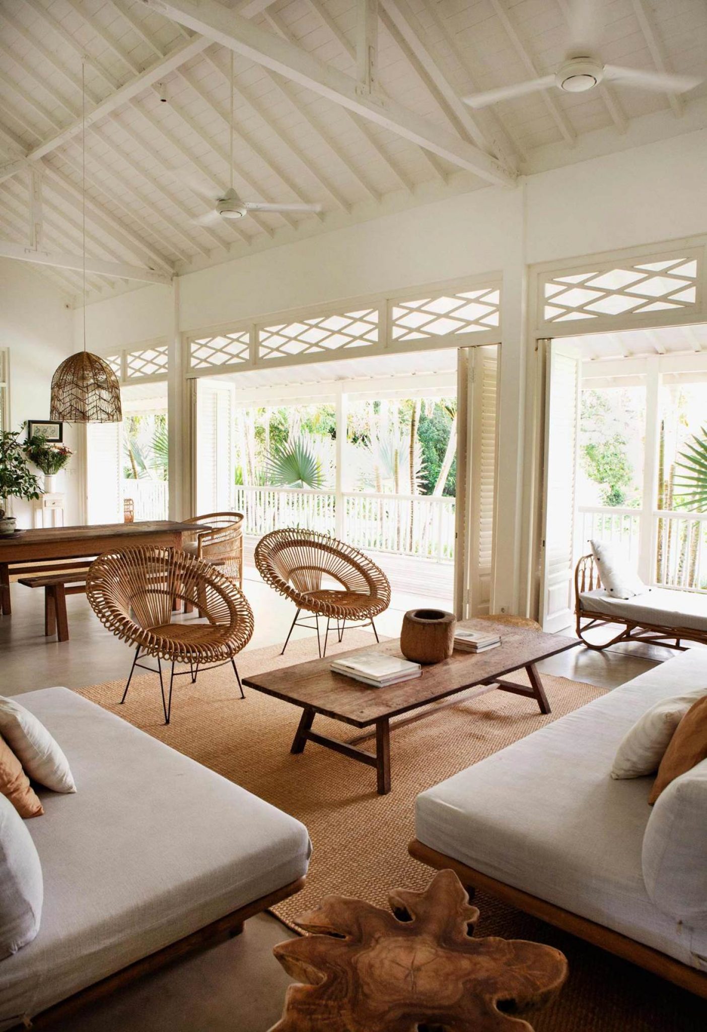 20 of the Finest Open Living Room Designs to Inspire Your Next Remodel ...