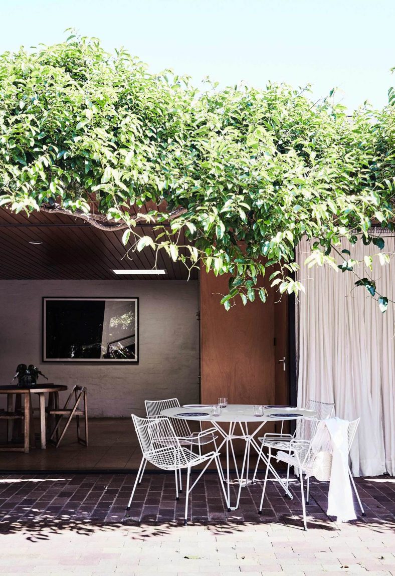 20 of the Finest Open Living Room Designs to Inspire Your Next Remodel ...