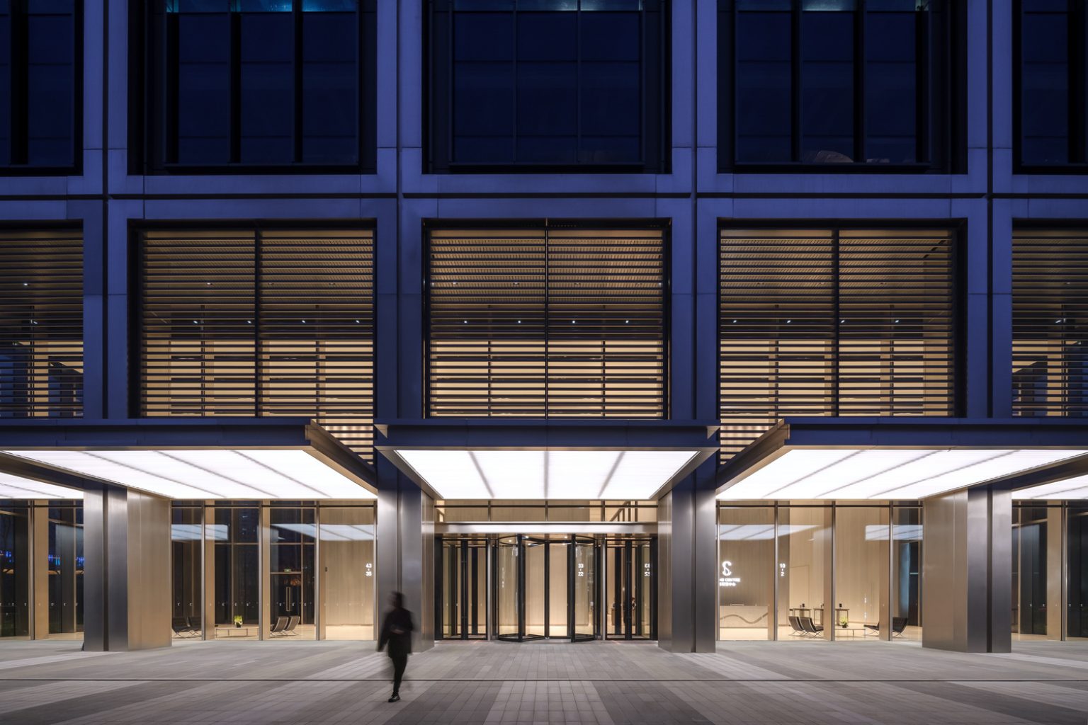 Foster + Partners Wraps up The "Suhe Center," Shanghai's First Office ...