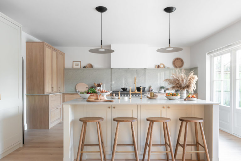 20 Elegant Minimalist Kitchen Ideas You'll Love to Embrace - Arch2O.com