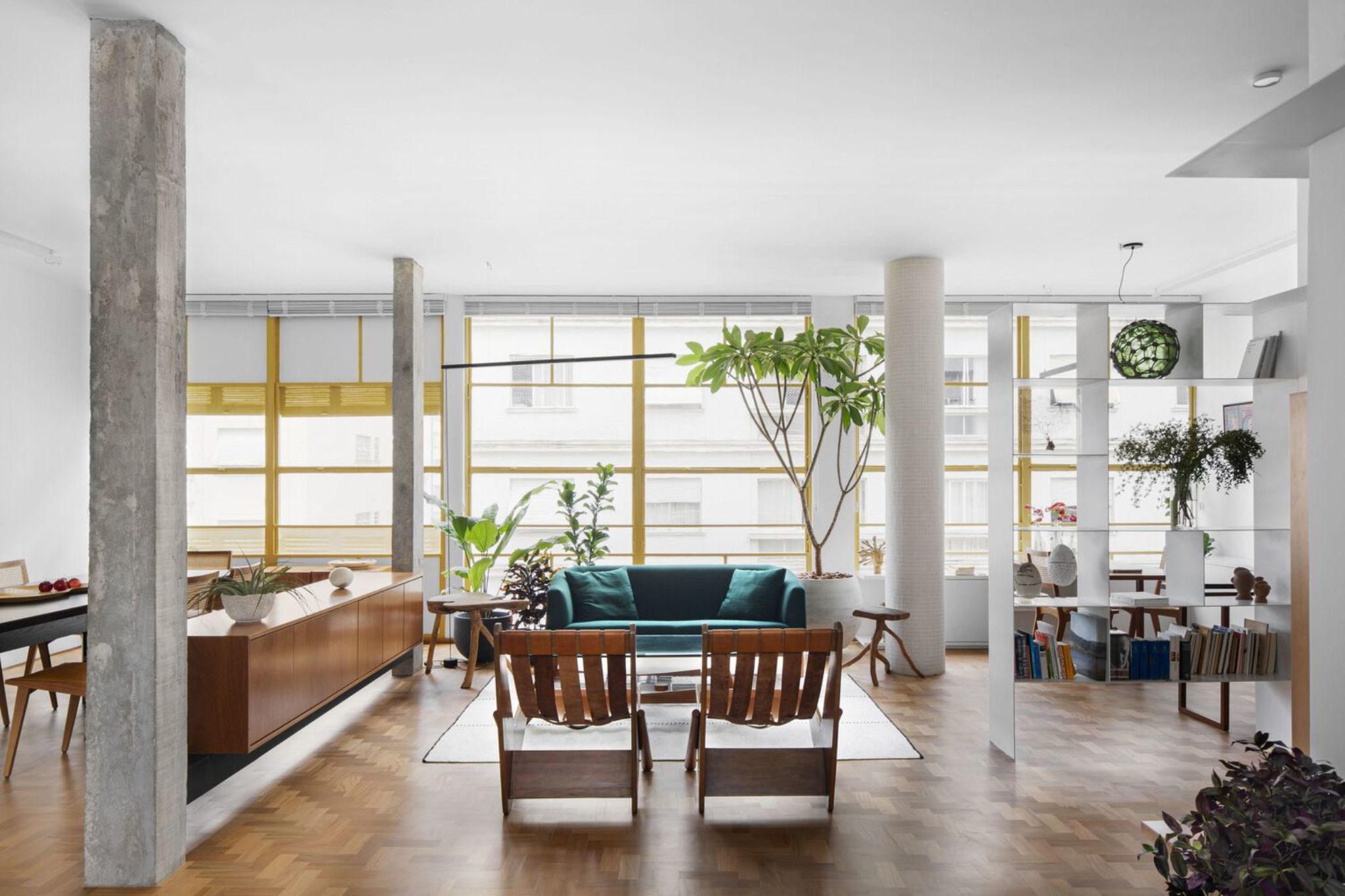 12 Devastating Interior Design Mistakes That Cramp Your Living Space ...