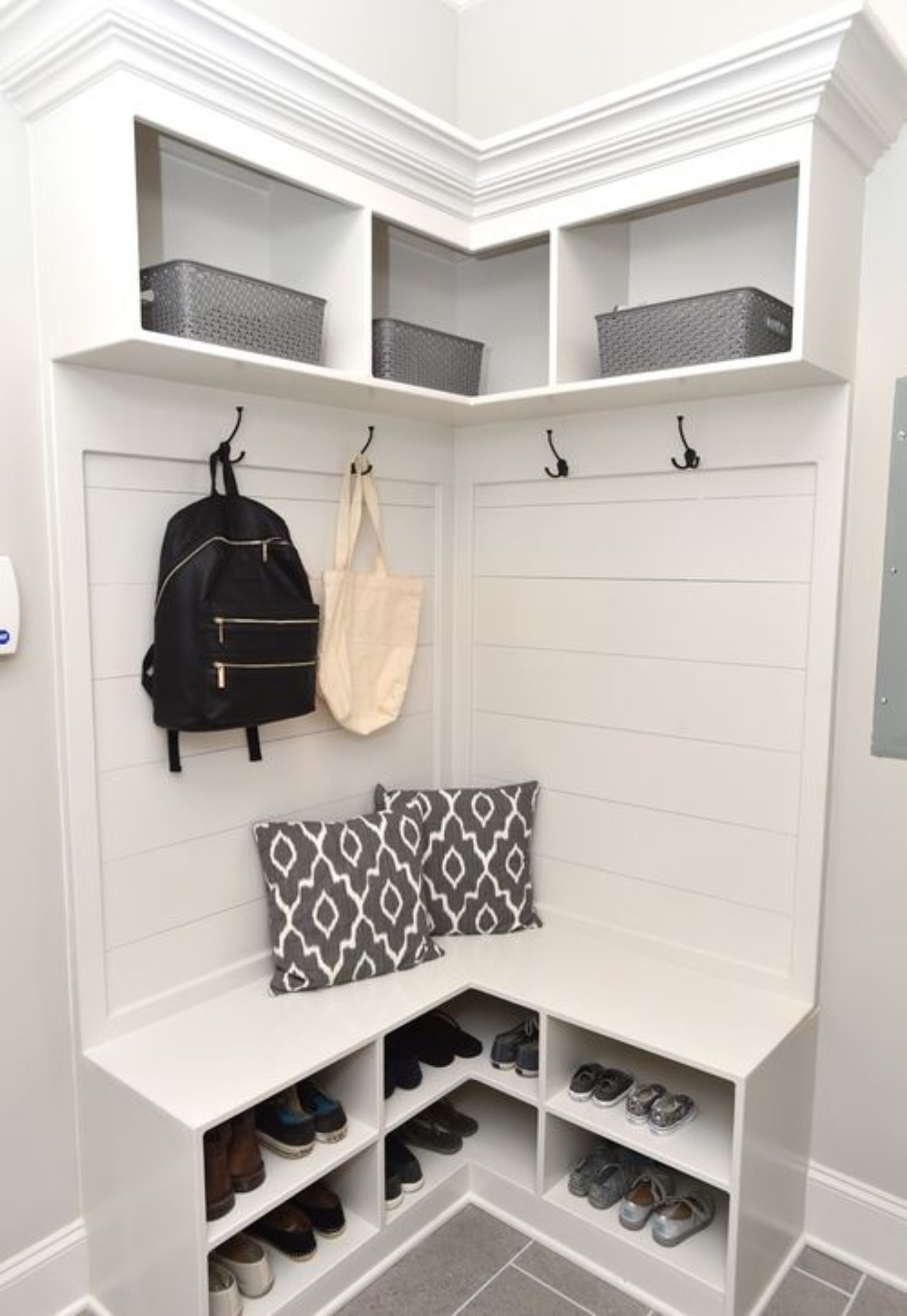 17 Creative Tiny House Storage Ideas for Your Little Retreat - Arch2O.com