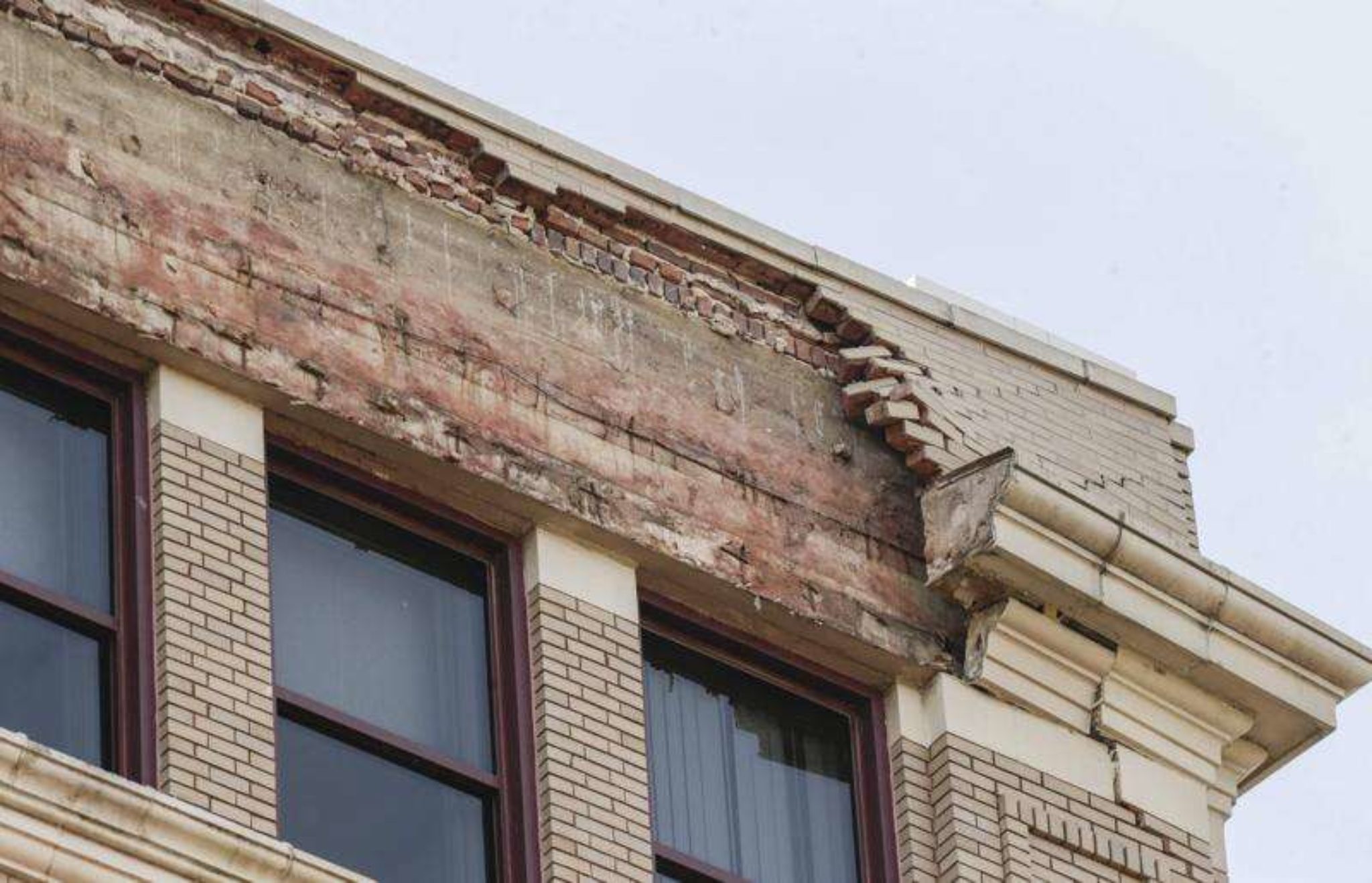 Effisus on Façade Design for Safety and Efficiency: The Importance of ...