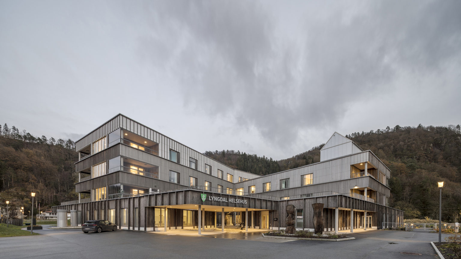 Lyngdal Healthcare Center | 3RW Arkitekter + NORD Architects - Arch2O.com