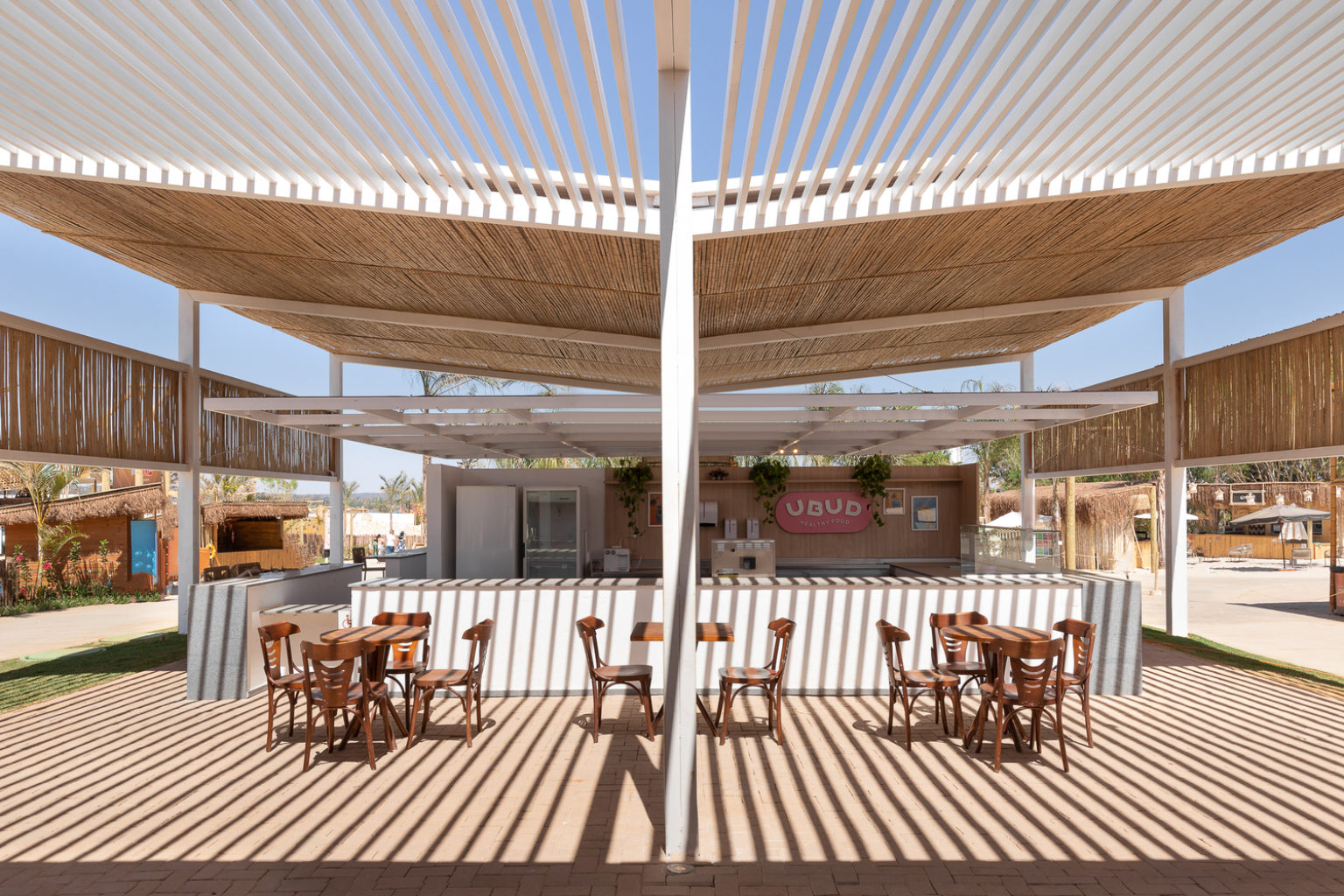 Beach Complex l Estúdio MRGB + ARQBR Arquitetura e Urbanismo + BLOCO ...