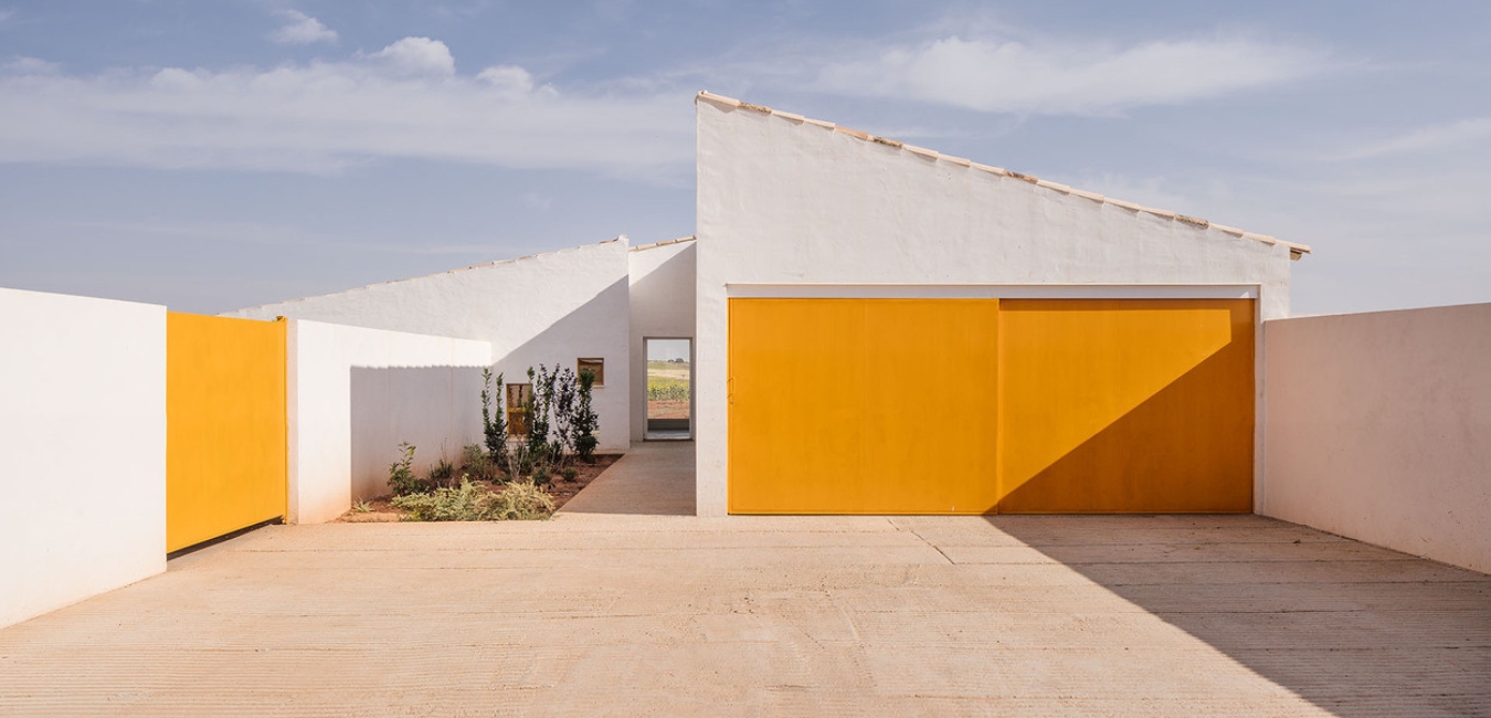 Designing a Home in Hot Climate: The Only 7 Effective Tips You'll Need ...