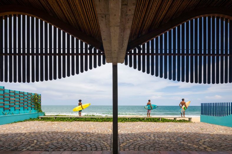 Gutter House | Atelier Daniel Florez - Arch2O.com