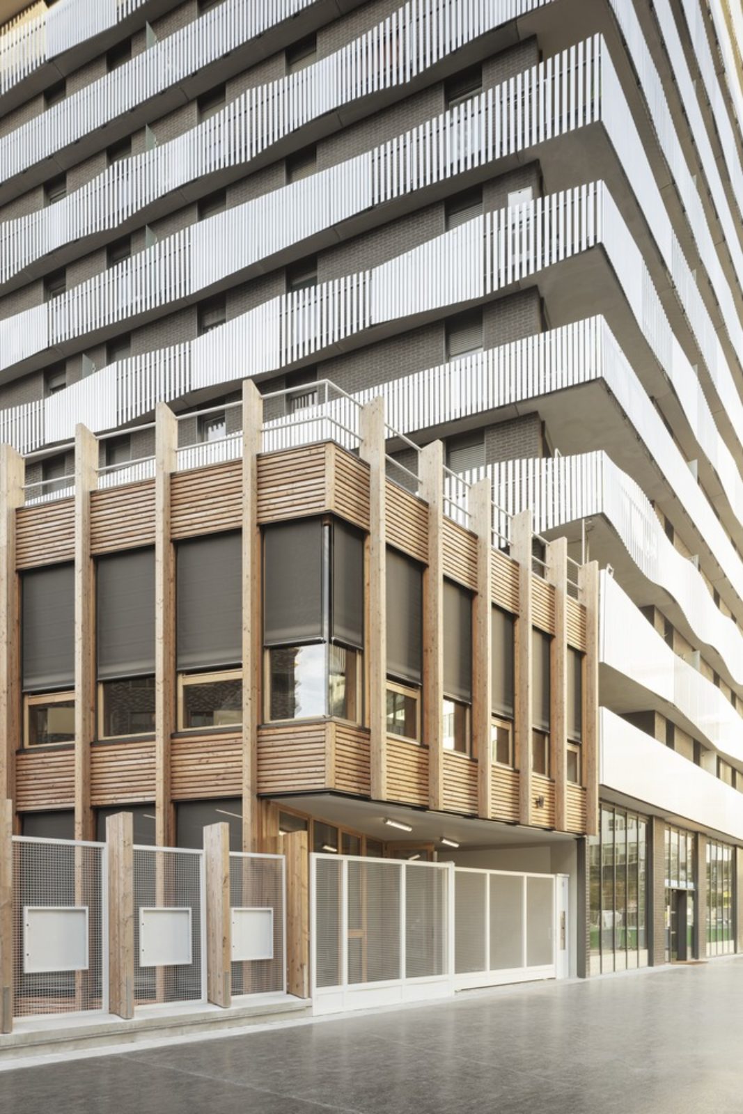 O6A LOT Housing l SAM architecture + Querkraft - Arch2O.com