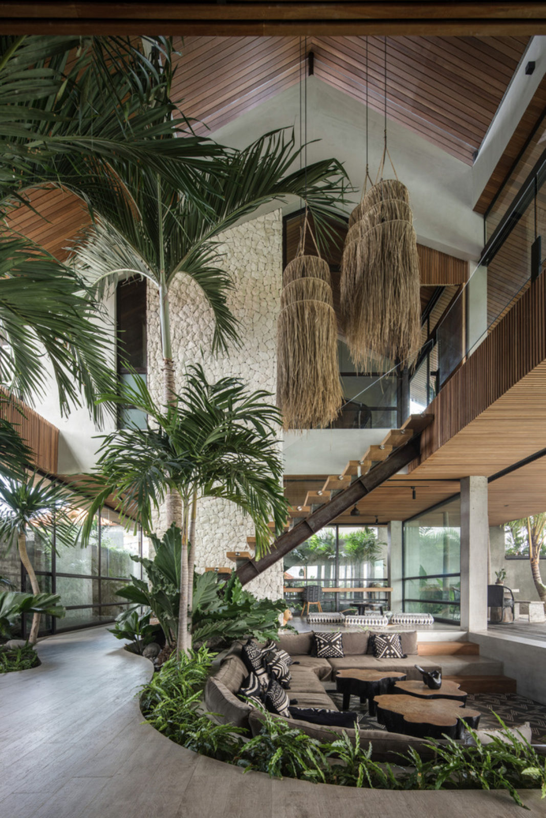 10 Alluring Biophilic Interiors That Seamlessly Fuse Architecture and ...