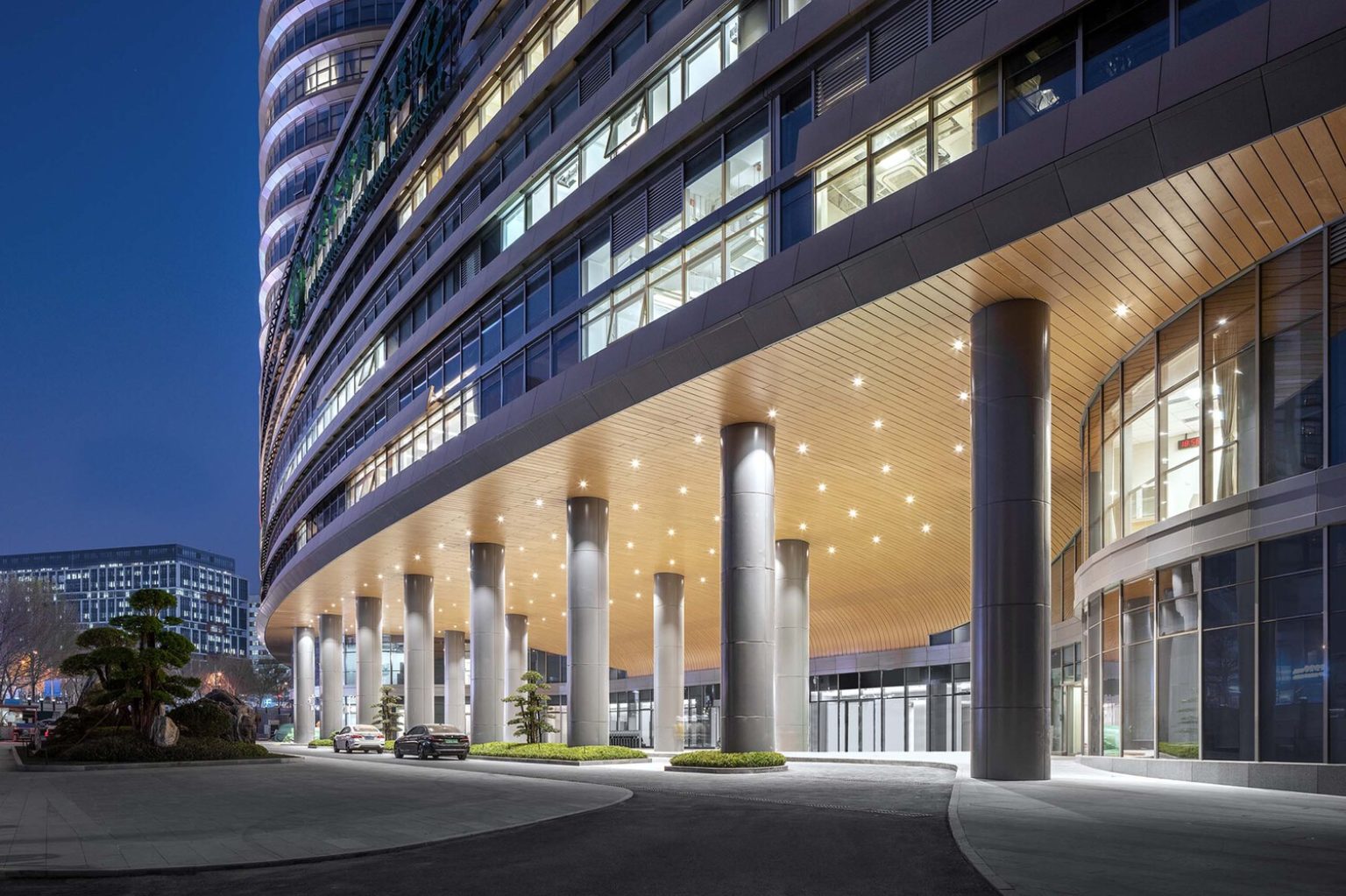 Qilu Hospital of Shandong University Emergency Medical Building l MENG ...