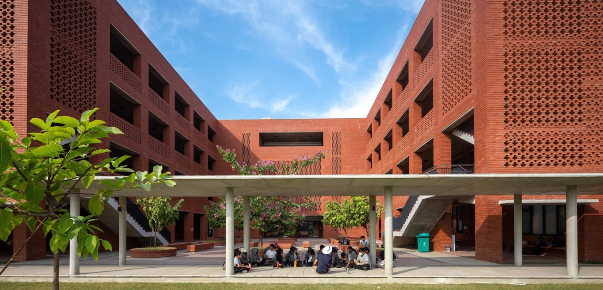 The New Aga Khan Academy Dhaka Features Inviting Green Spaces for ...