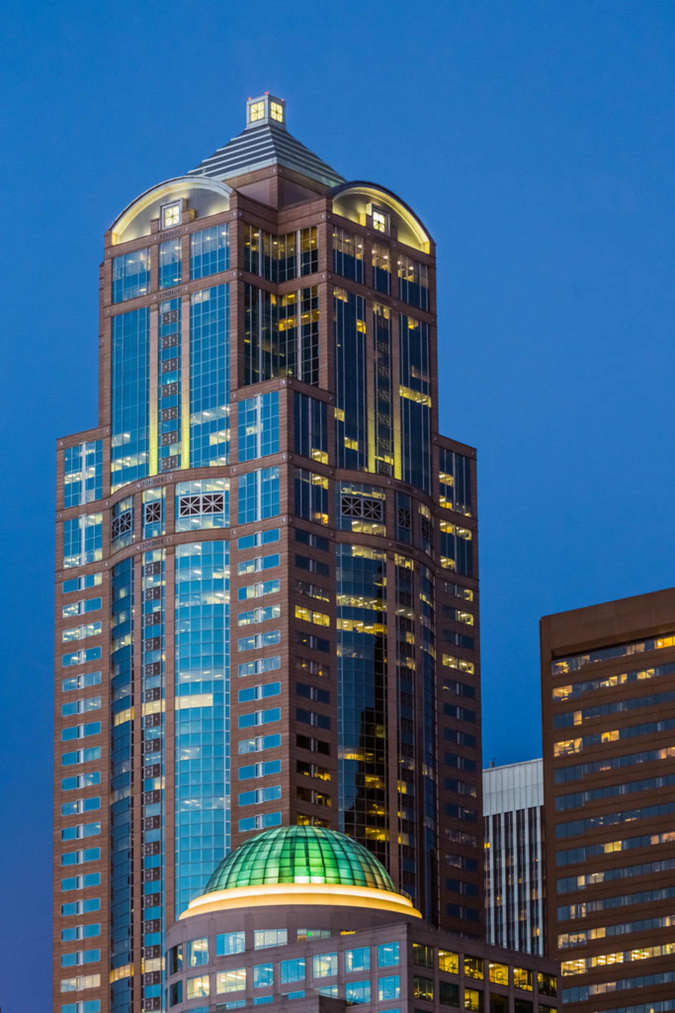 20 Tallest Buildings in Seattle: Scaling the Pinnacle of Architectural ...