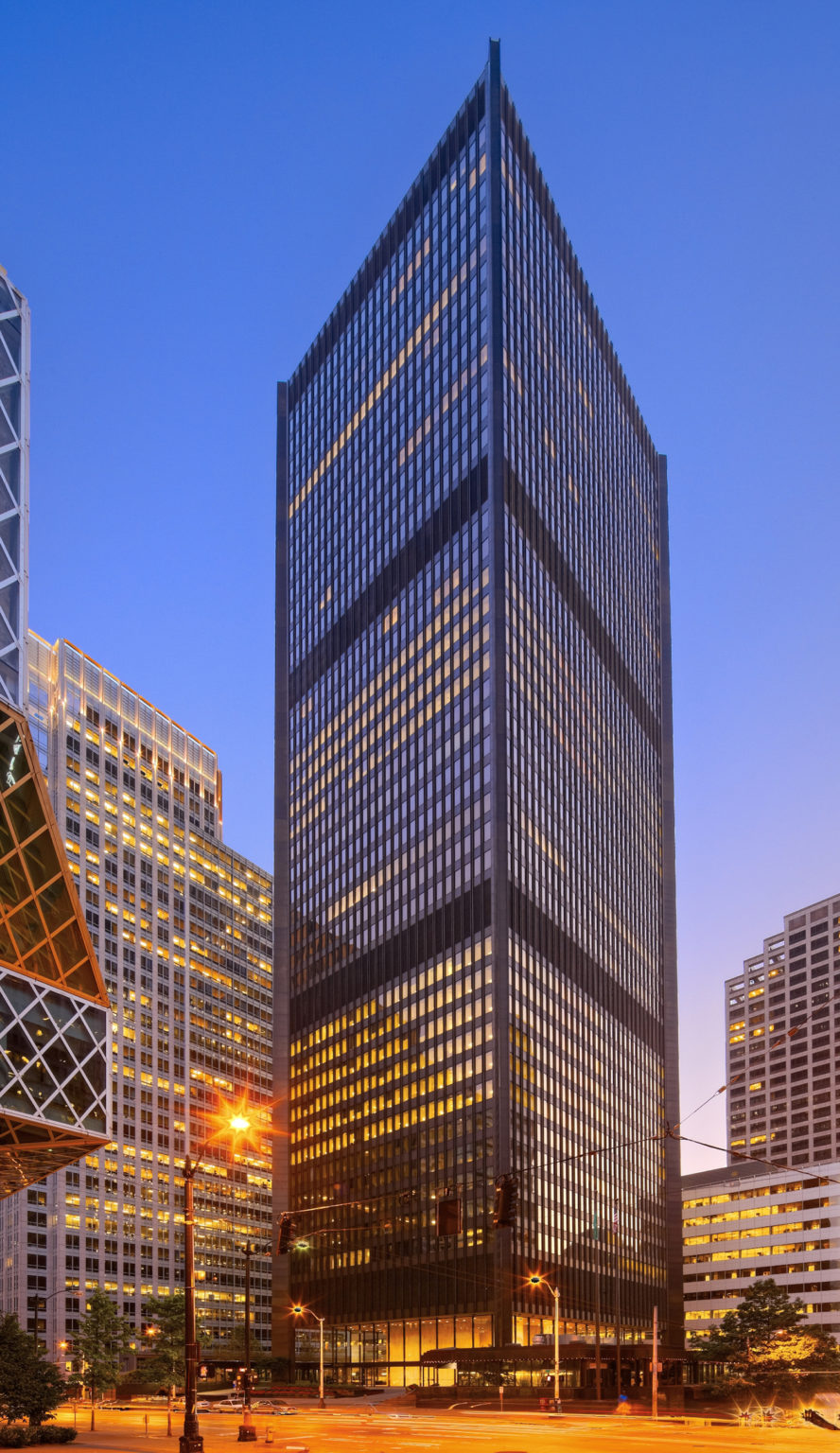 20 Tallest Buildings in Seattle: Scaling the Pinnacle of Architectural ...