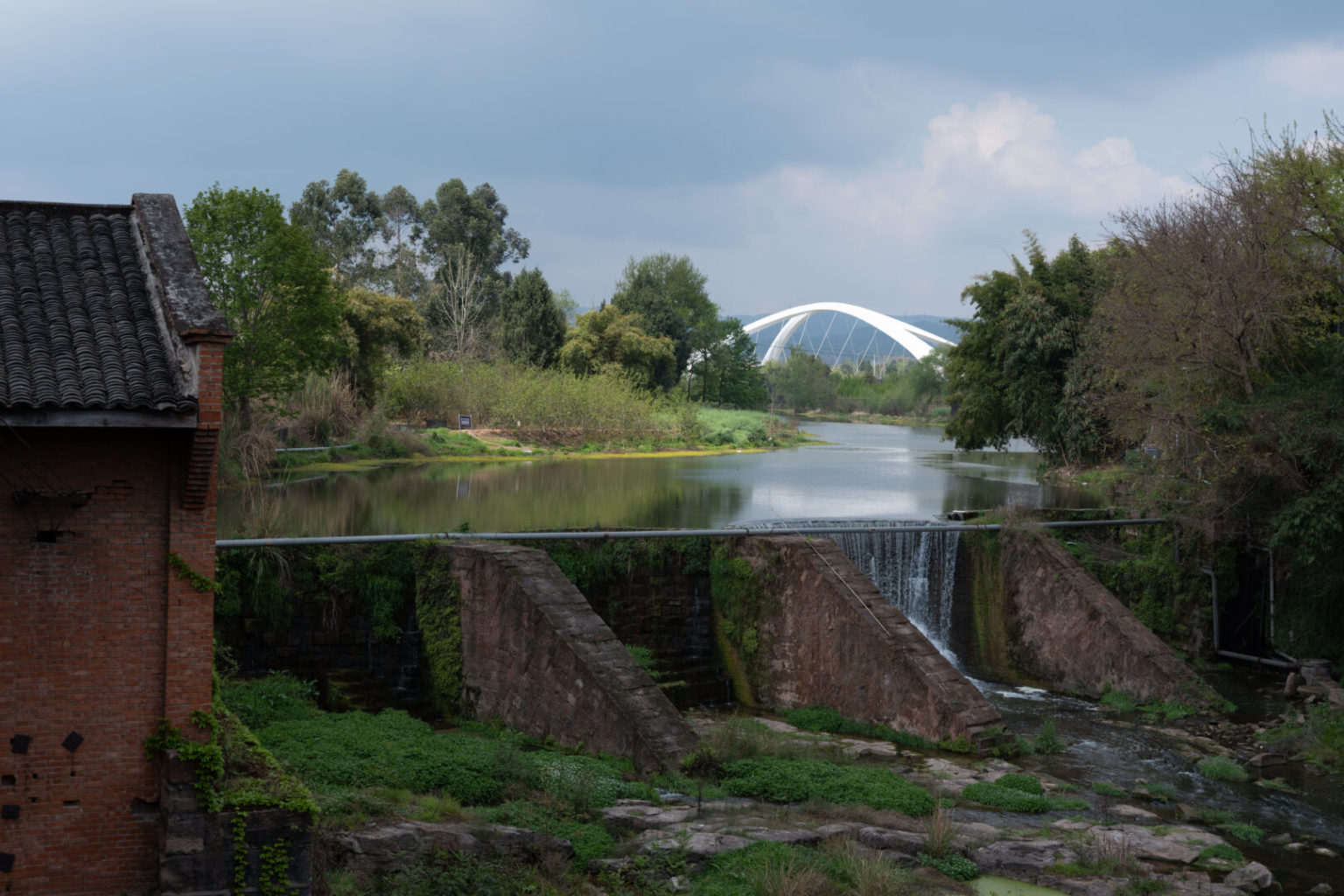 Chengdu West First Bridge Blossoms: A Triumph by Zaha Hadid Architects ...