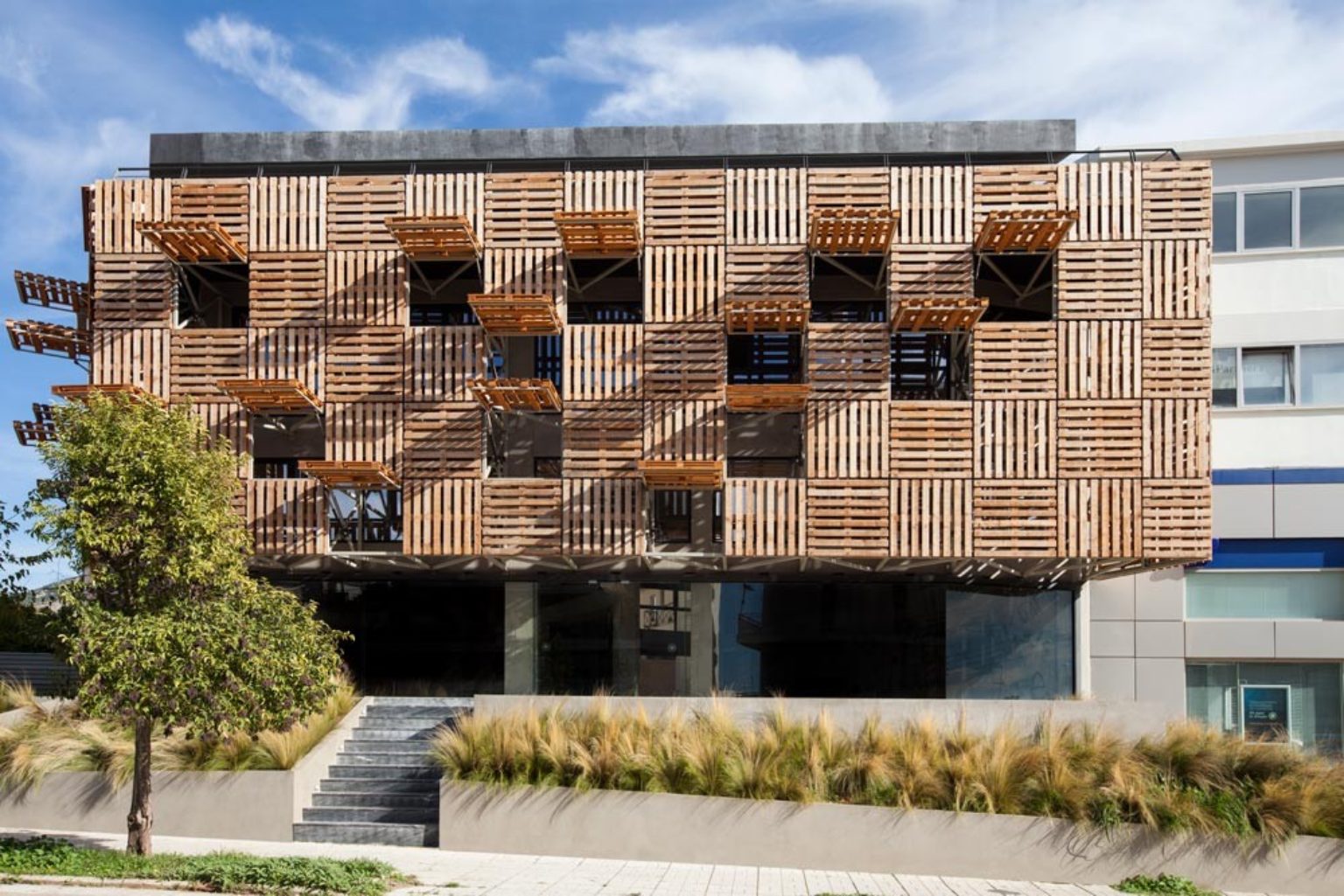 25 Cost-Effective Materials Wonders: Pioneering the Construction Path ...