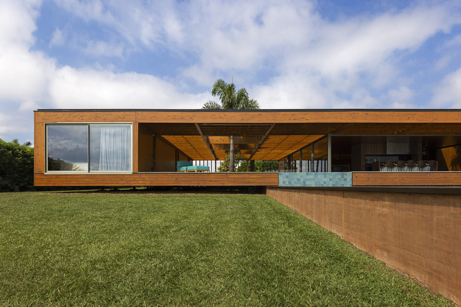 Jurumirim House l Sergio Sampaio Arch + Tectônica - Arch2O.com