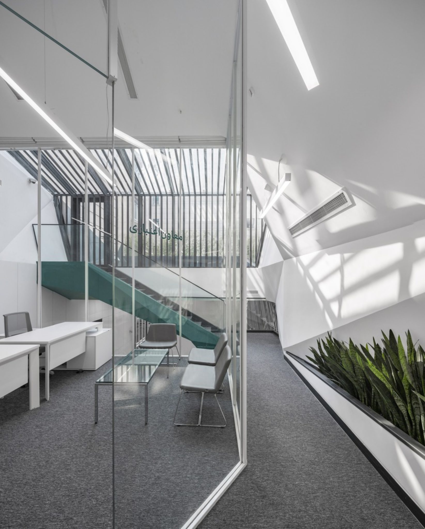 Karafarin Bank l NextOffice–Alireza Taghaboni - Arch2O.com