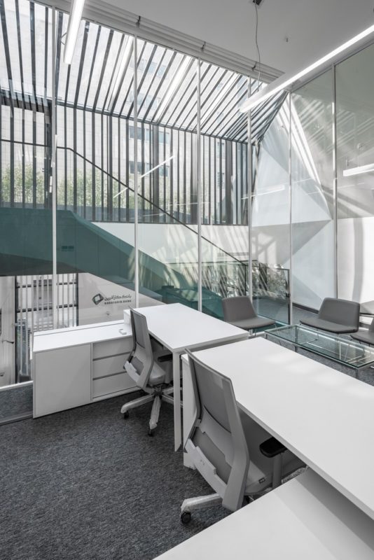 Karafarin Bank l NextOffice–Alireza Taghaboni - Arch2O.com