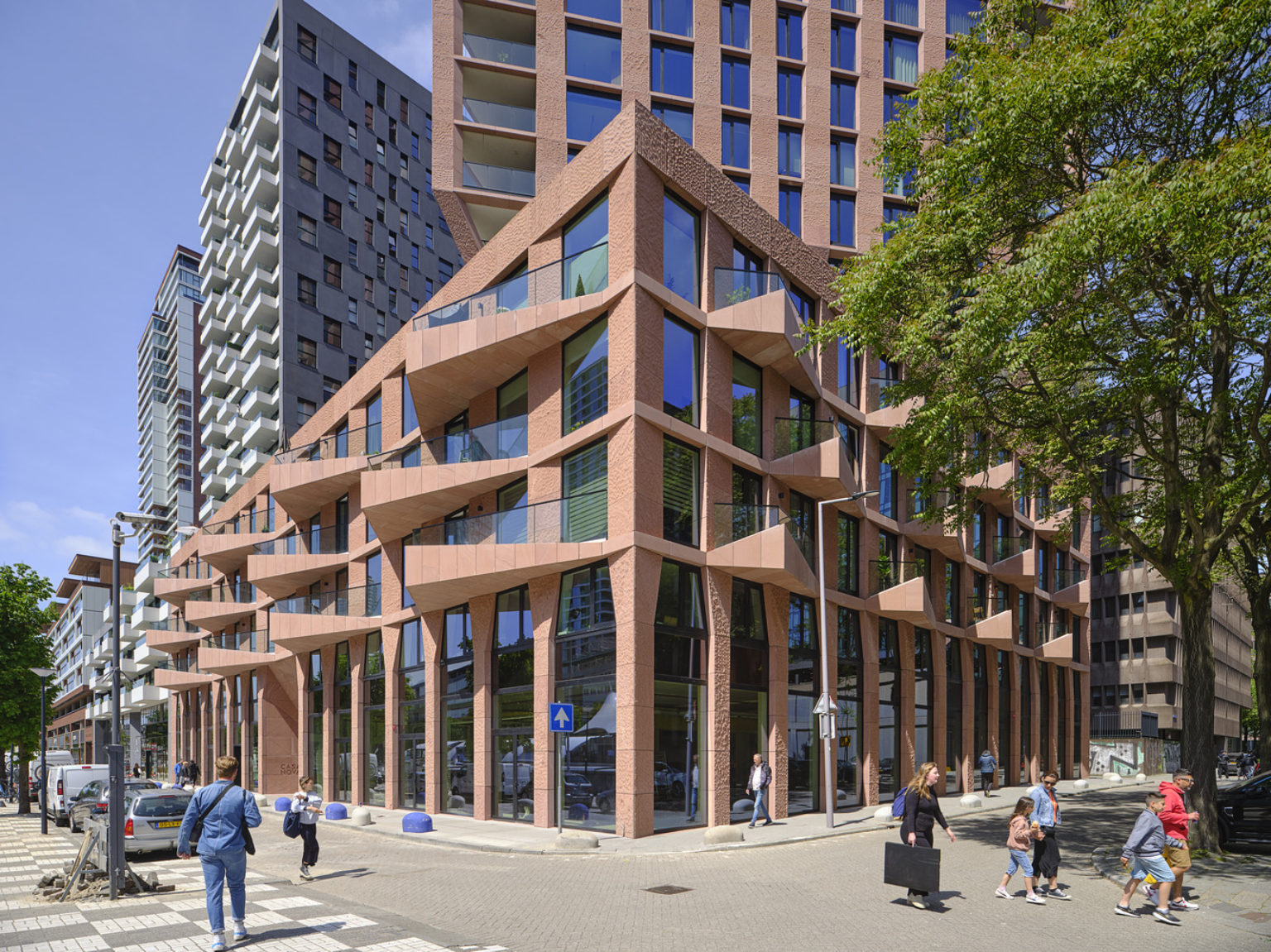 CasaNova Building l Barcode Architects - Arch2O.com