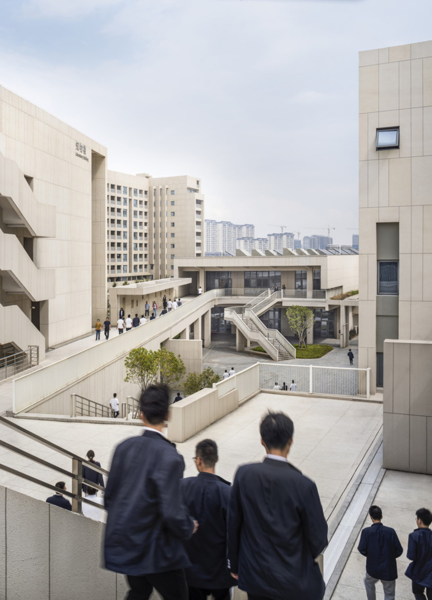 Jiangsu Jingjiang Senior High School New Campus l Zhaohui Rong Studio ...