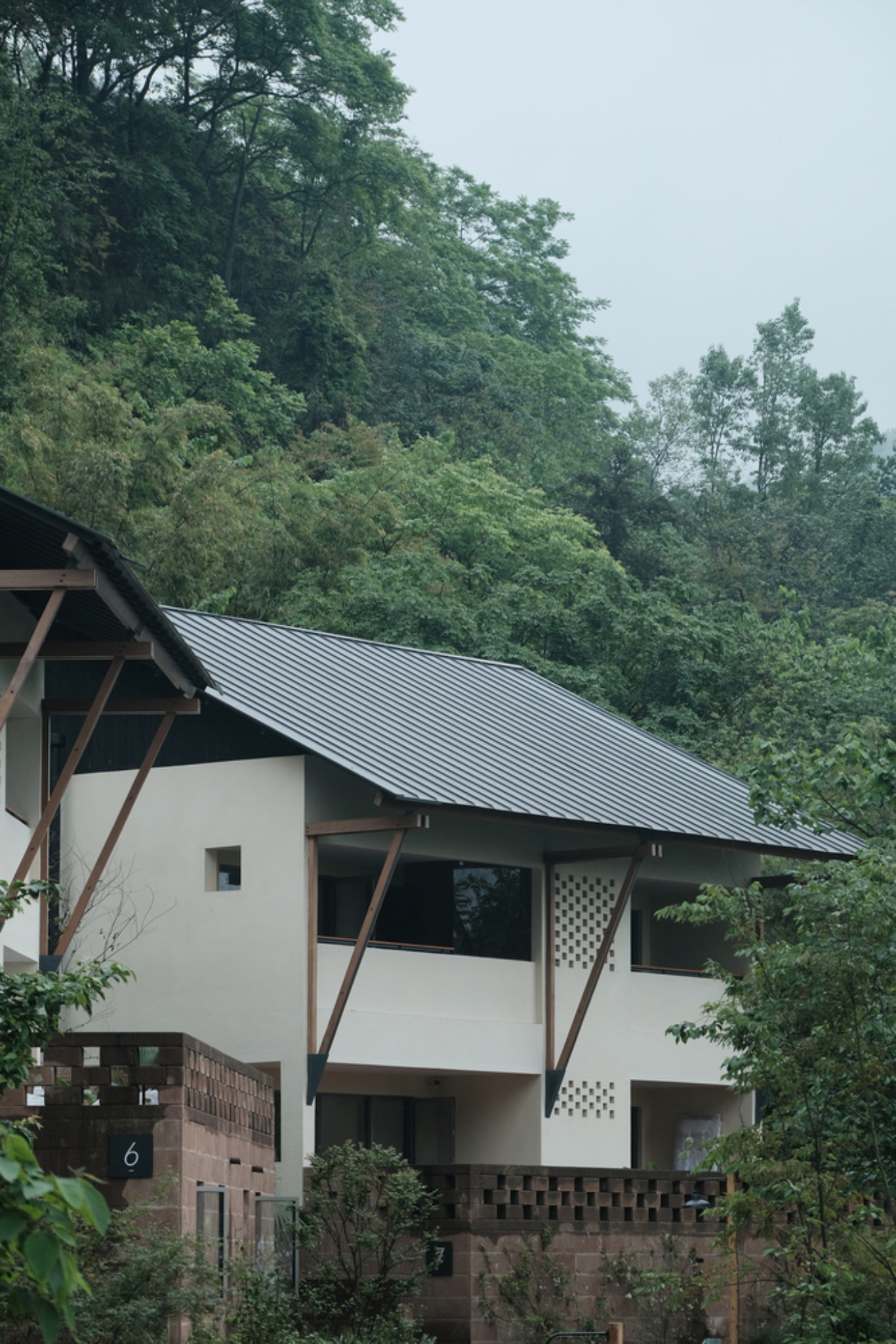 Lost villa in Simianshan, Chongqing l Architects KONGKONG - Arch2O.com