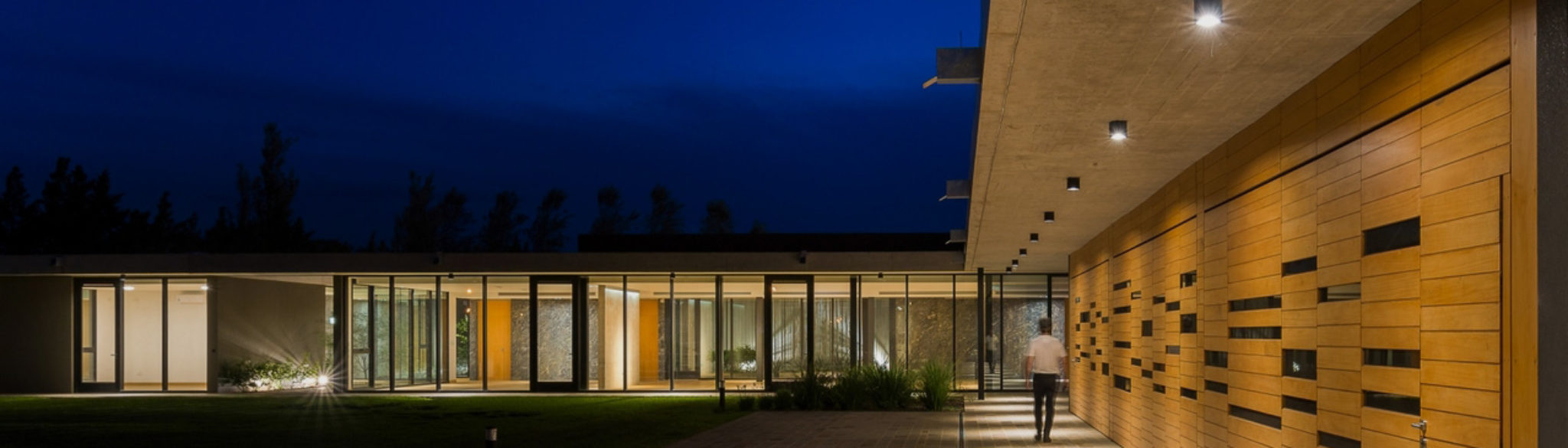 Shaping Spaces With Outdoor Lighting: An Architect's Creative Approach ...