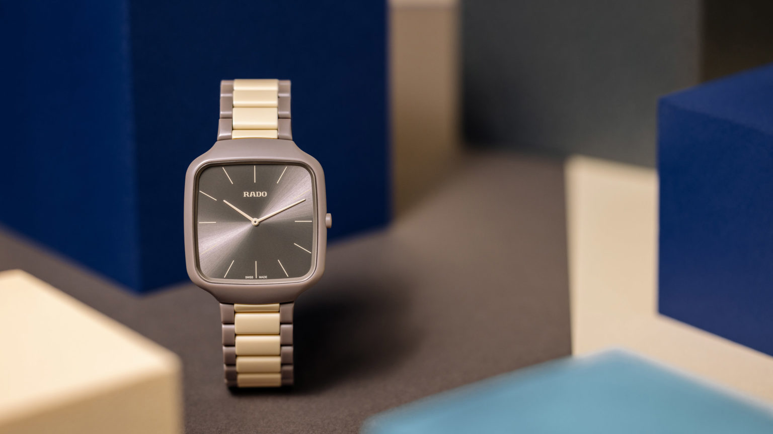 True Square Thinline Les Couleurs: Rado's Homage to Le Corbusier's ...