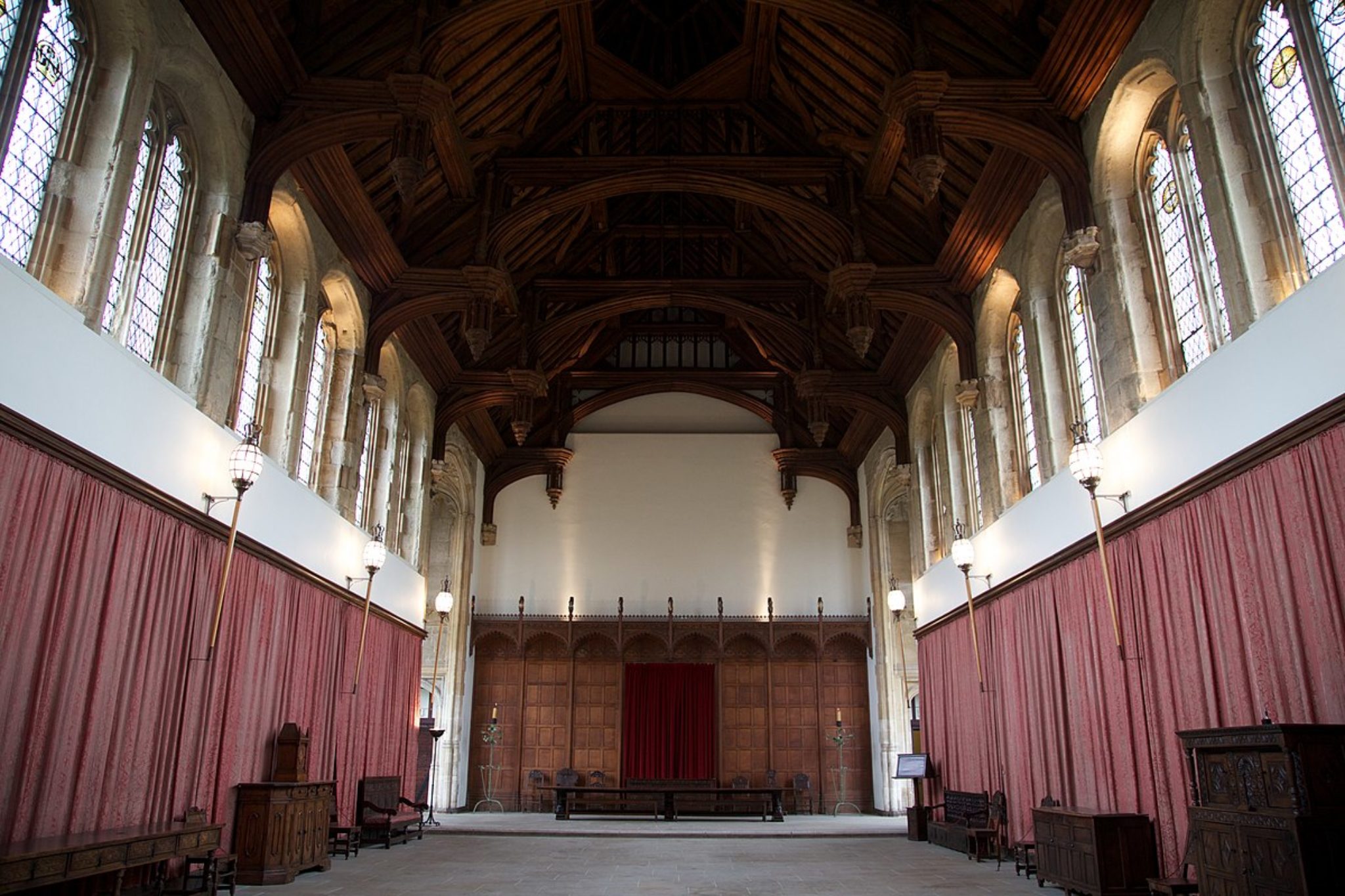 Tudor Architecture: A Fusion of Medieval and Modern Design Excellence ...