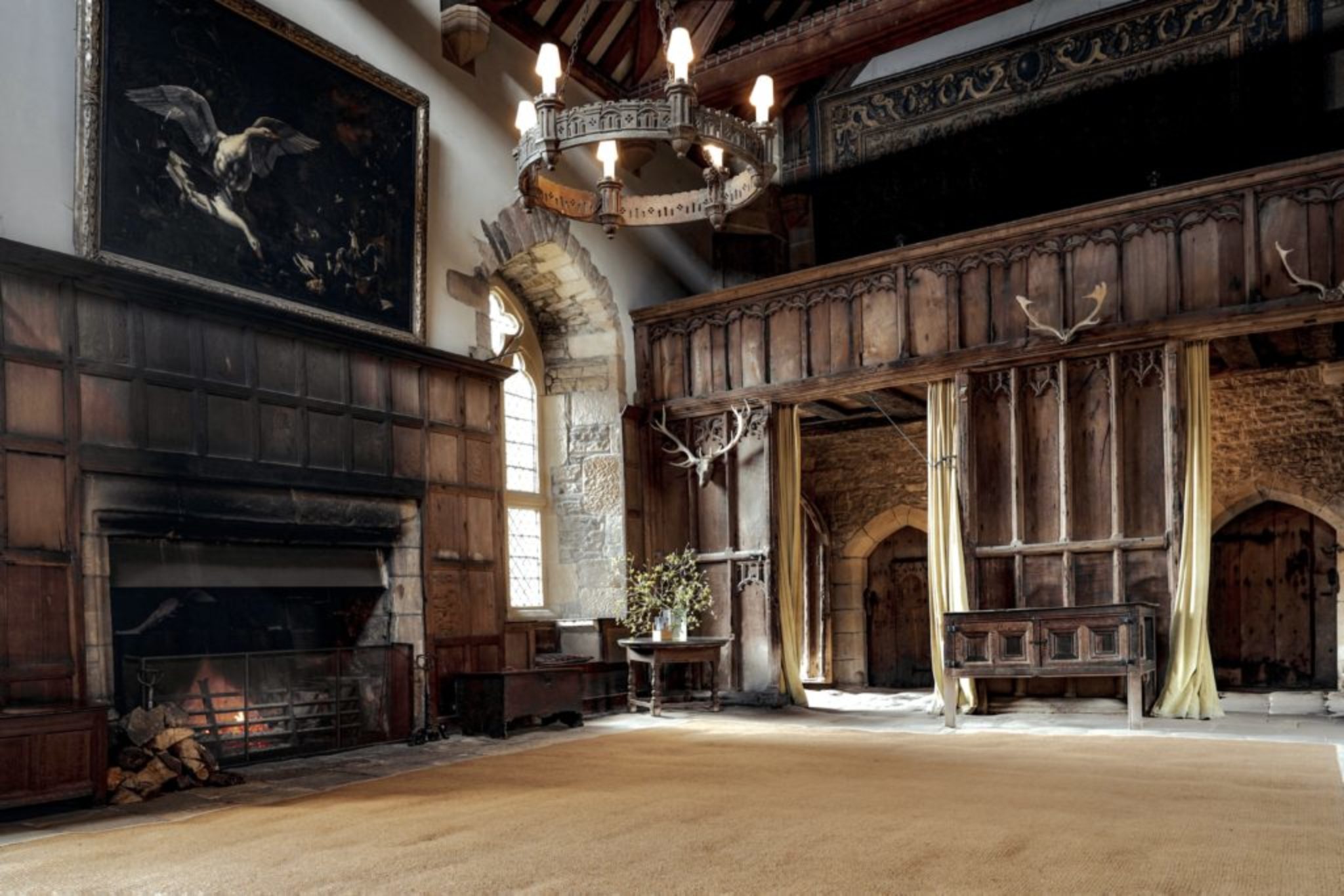 Tudor Architecture: A Fusion of Medieval and Modern Design Excellence ...