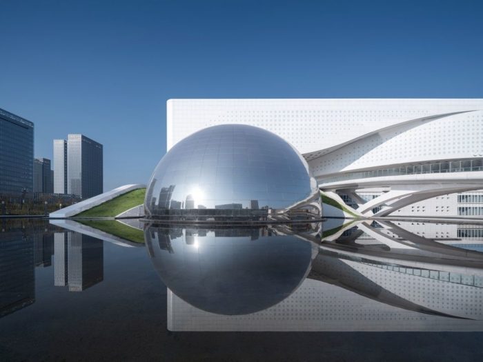 Journeying Through 18 Iconic Museums Worldwide - Arch2O.com