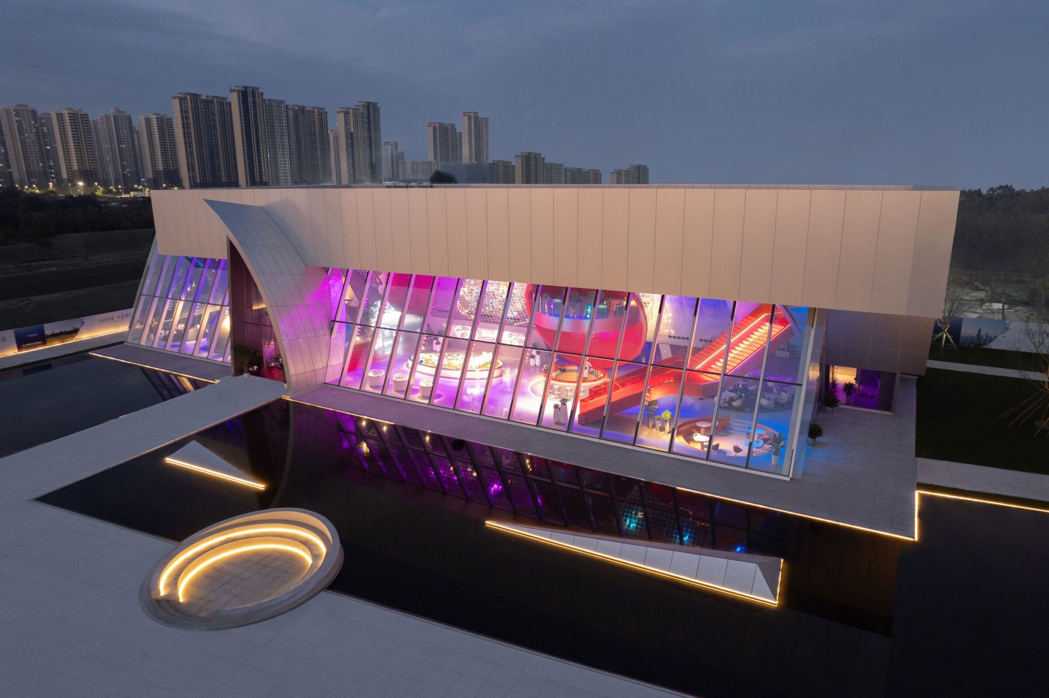 Chongwen Langyue Exhibition Center | AOE - Arch2O.com