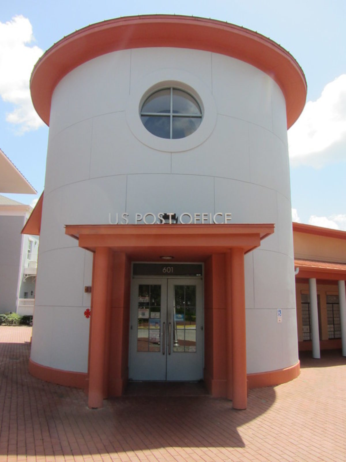 From Sketches to Splendors: Disney Architecture Beauty-Arch2O