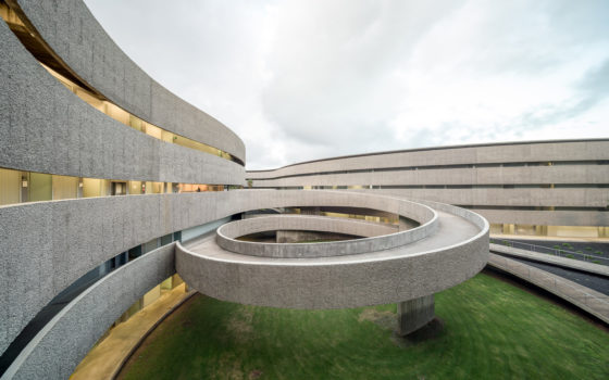 Navigating Inclusion: Essential Considerations for Ramp Design - Arch2O.com