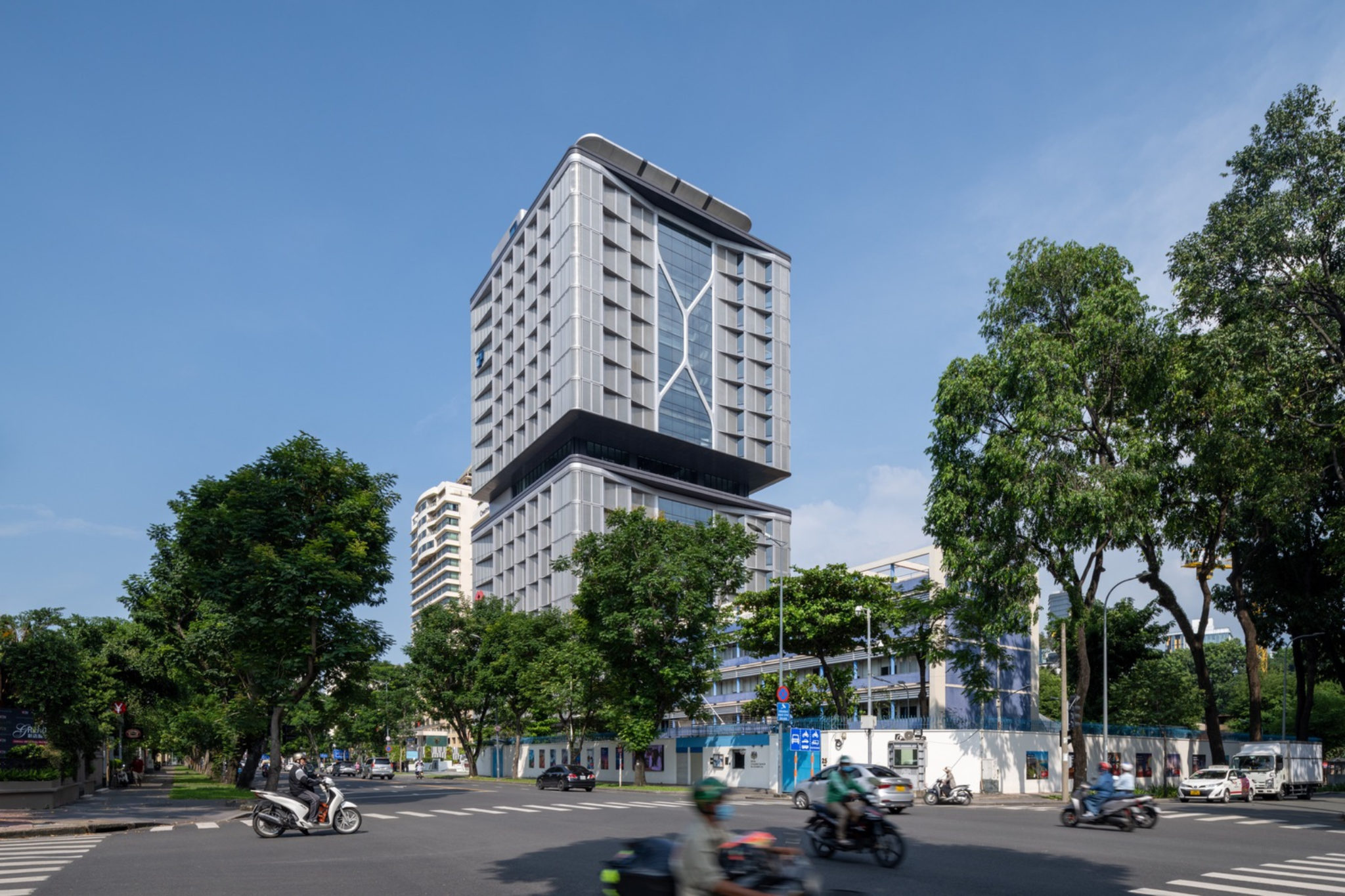 Techcombank Headquarters Ho Chi Minh City | Foster + Partners - Arch2O.com