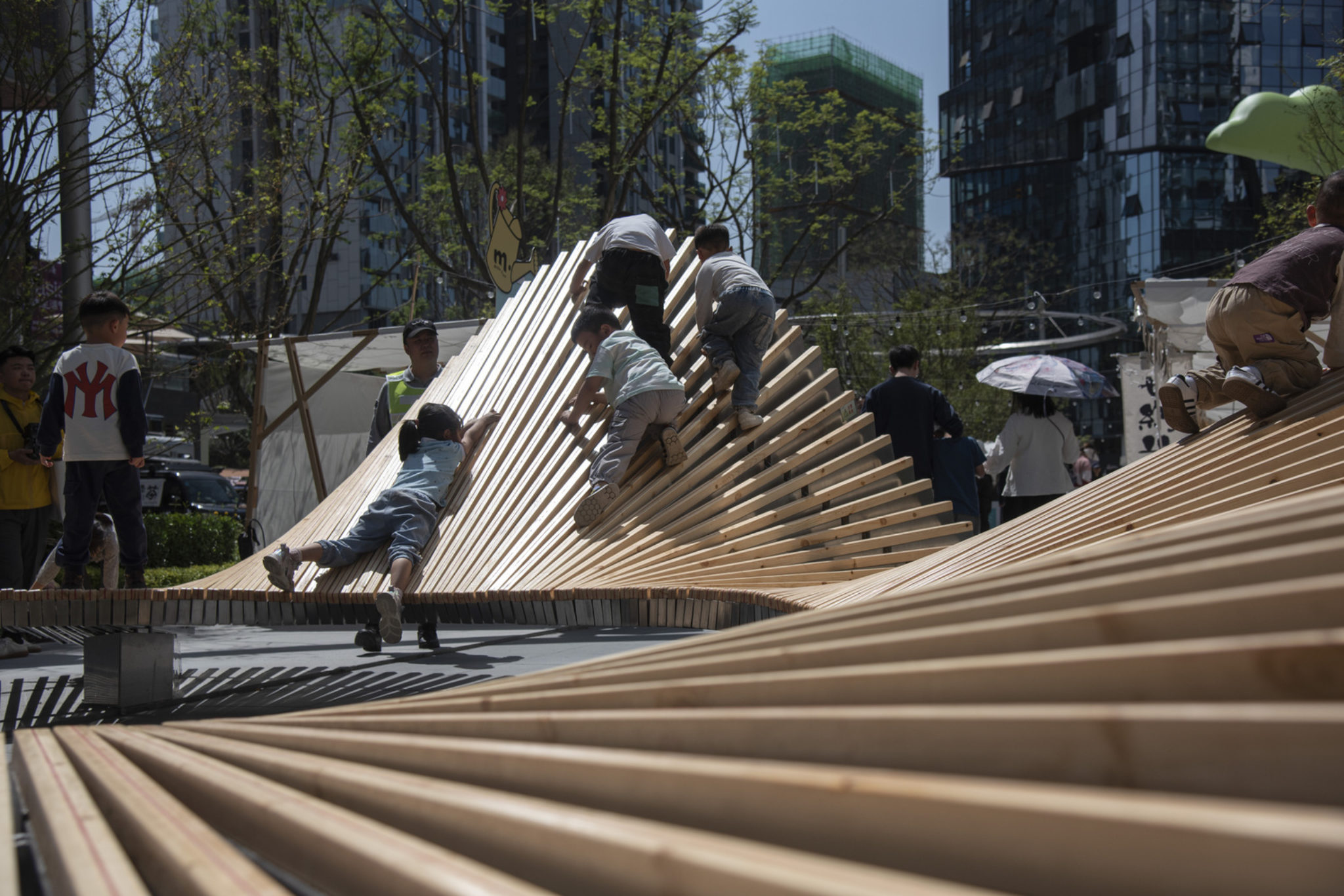 A Petal Pavillon | Epiphany Architects - Arch2O.com