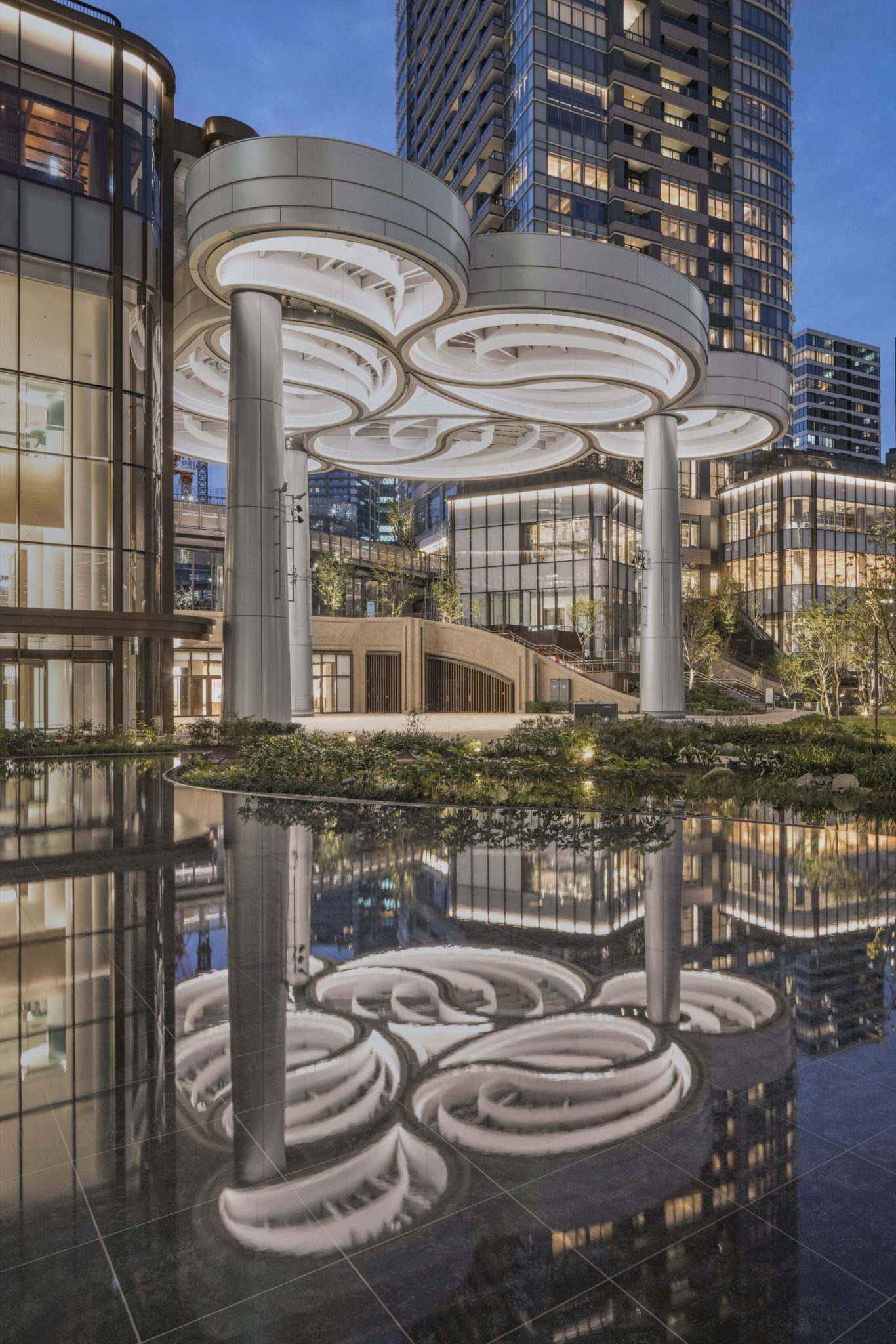 Azabudai Hills | Heatherwick Studio - Arch2O.com